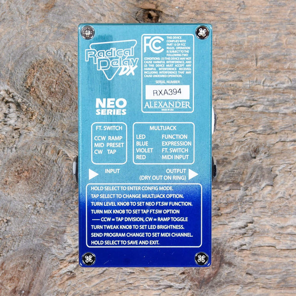 Alexander Pedals Radical Delay DX – Chicago Music Exchange