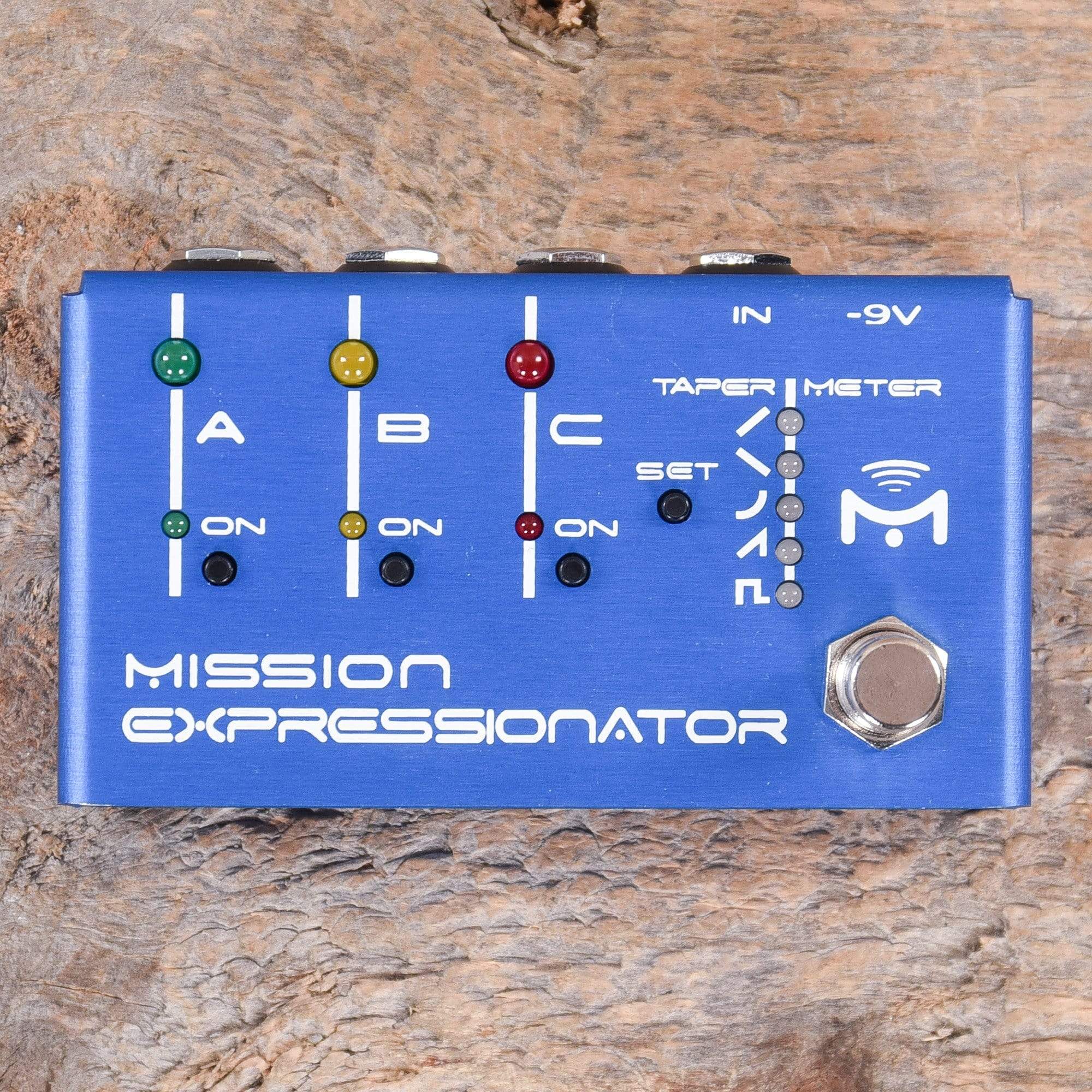 Mission Engineering Expressionator Multi-Expression Controller – Chicago Music Exchange