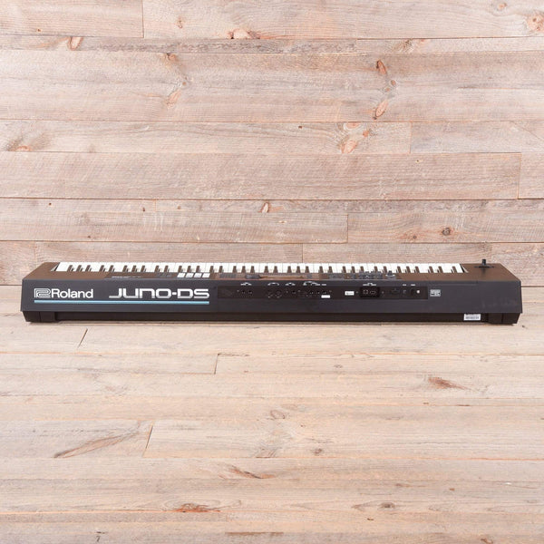 Roland JUNO DS88 88 Key Synthesizer – Chicago Music Exchange