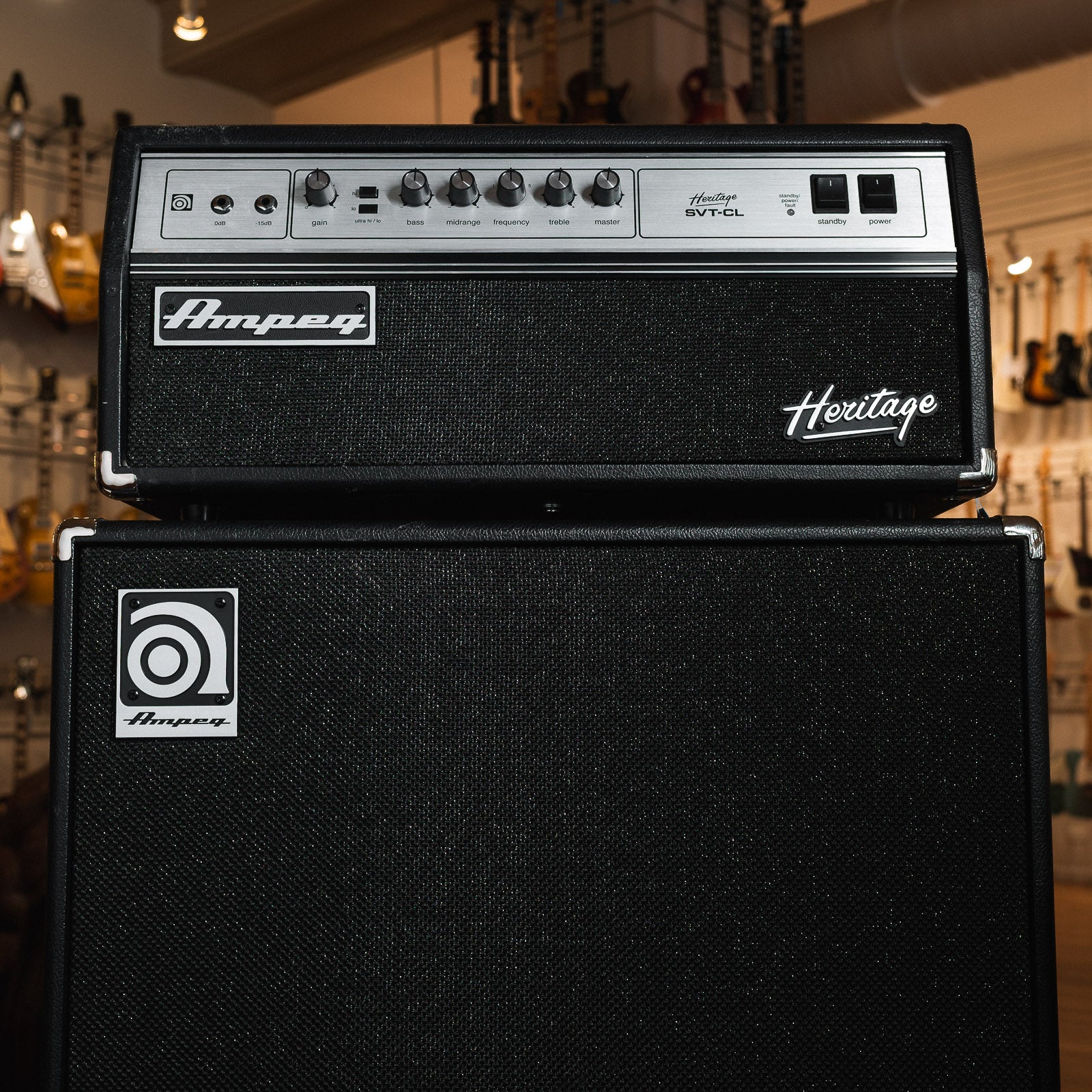 Ampeg – Chicago Music Exchange