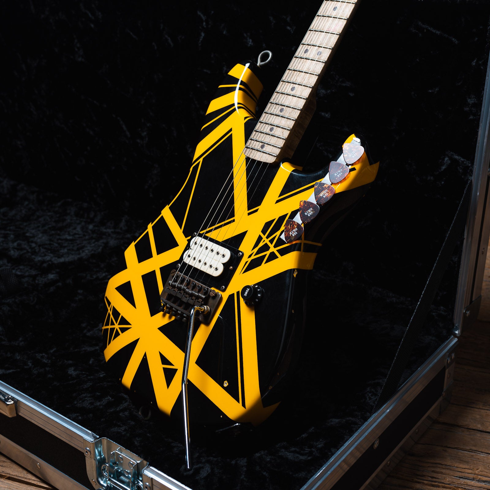 EVH – Chicago Music Exchange