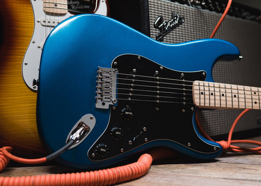 Fender Stratocaster Guitars – Chicago Music Exchange