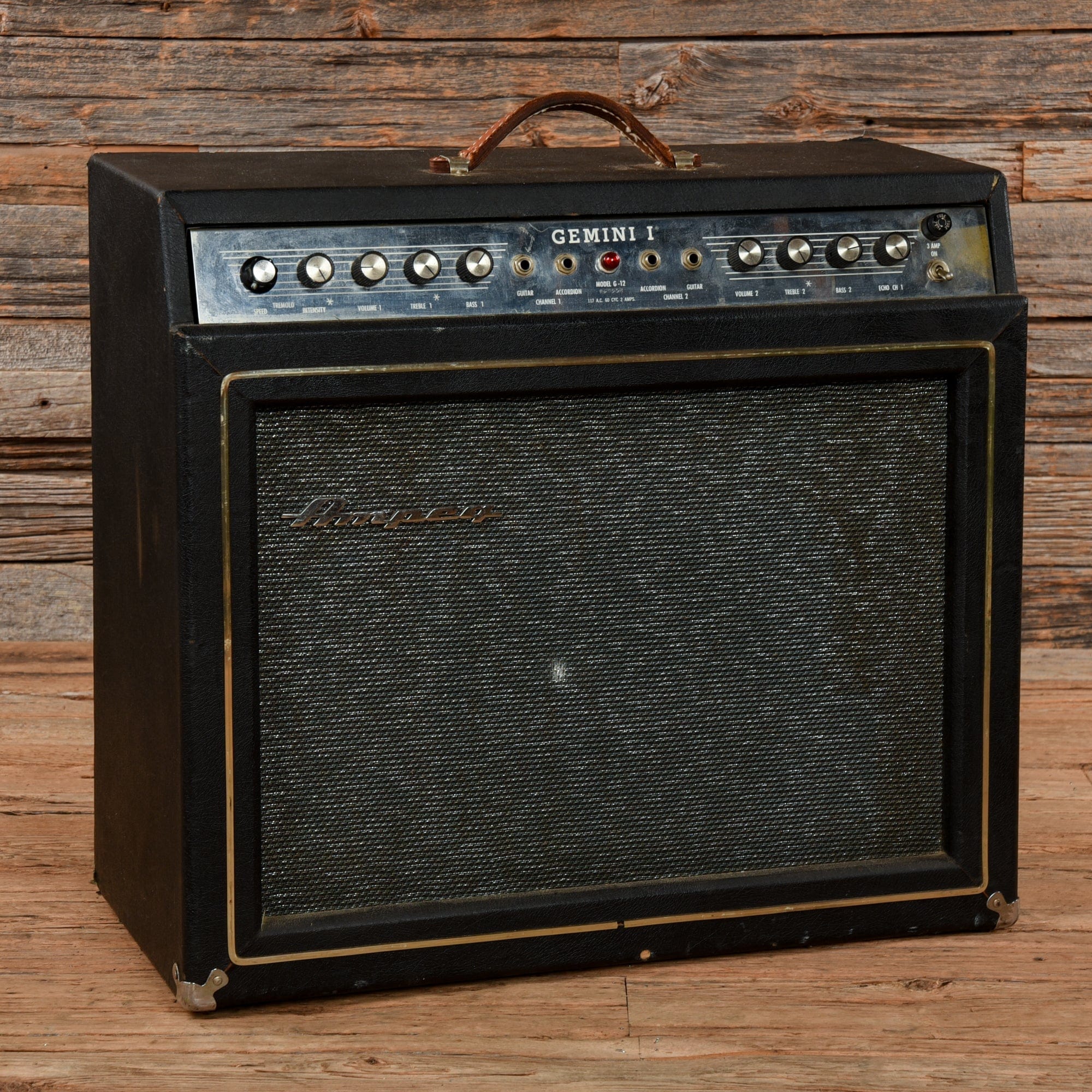 Ampeg G-12 Gemini I 2-Channel 22-Watt 1x12" Guitar Combo 1960 – Chicago ...