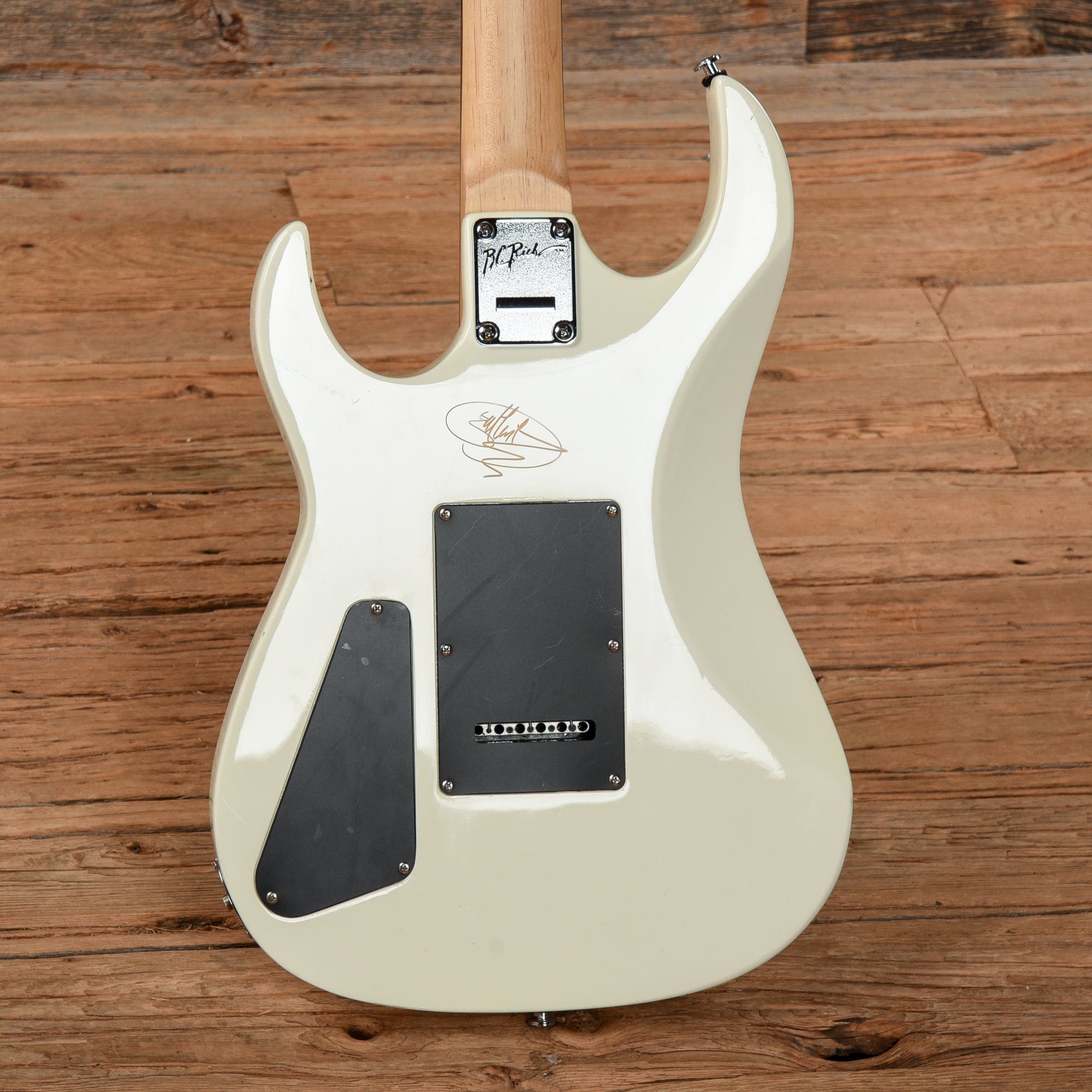 B.C. Rich ASM-1 White – Chicago Music Exchange