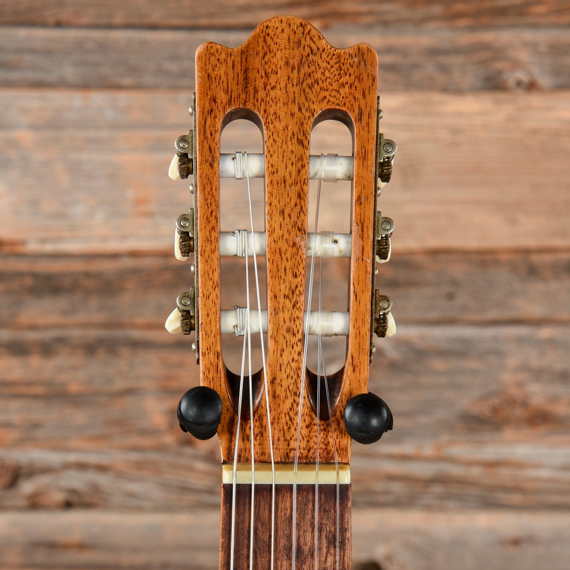 B&M Soloist by Yairi Natural 1966 – Chicago Music Exchange