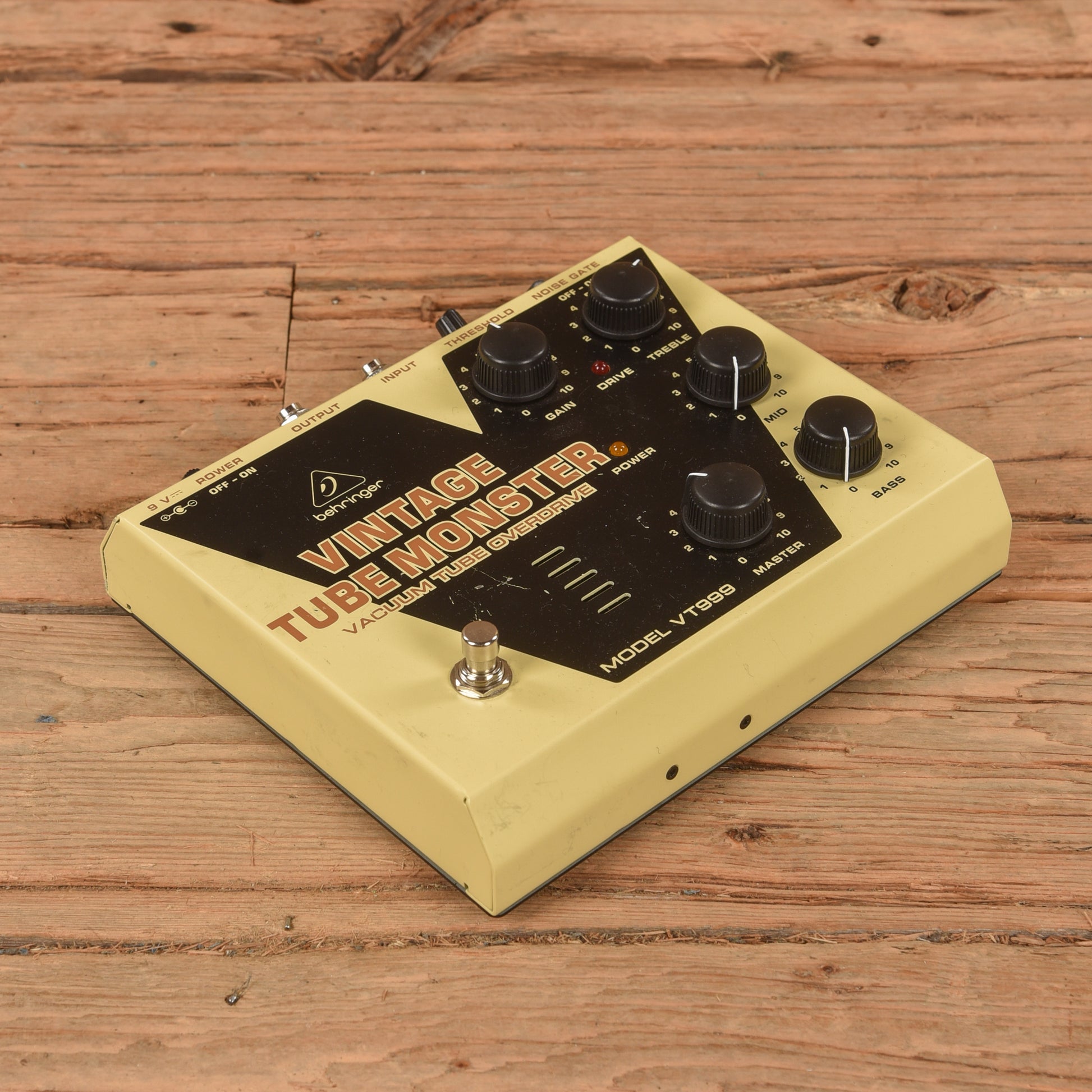 Behringer VT999 Vintage Tube Monster Vacuum Tube Overdrive – Chicago ...
