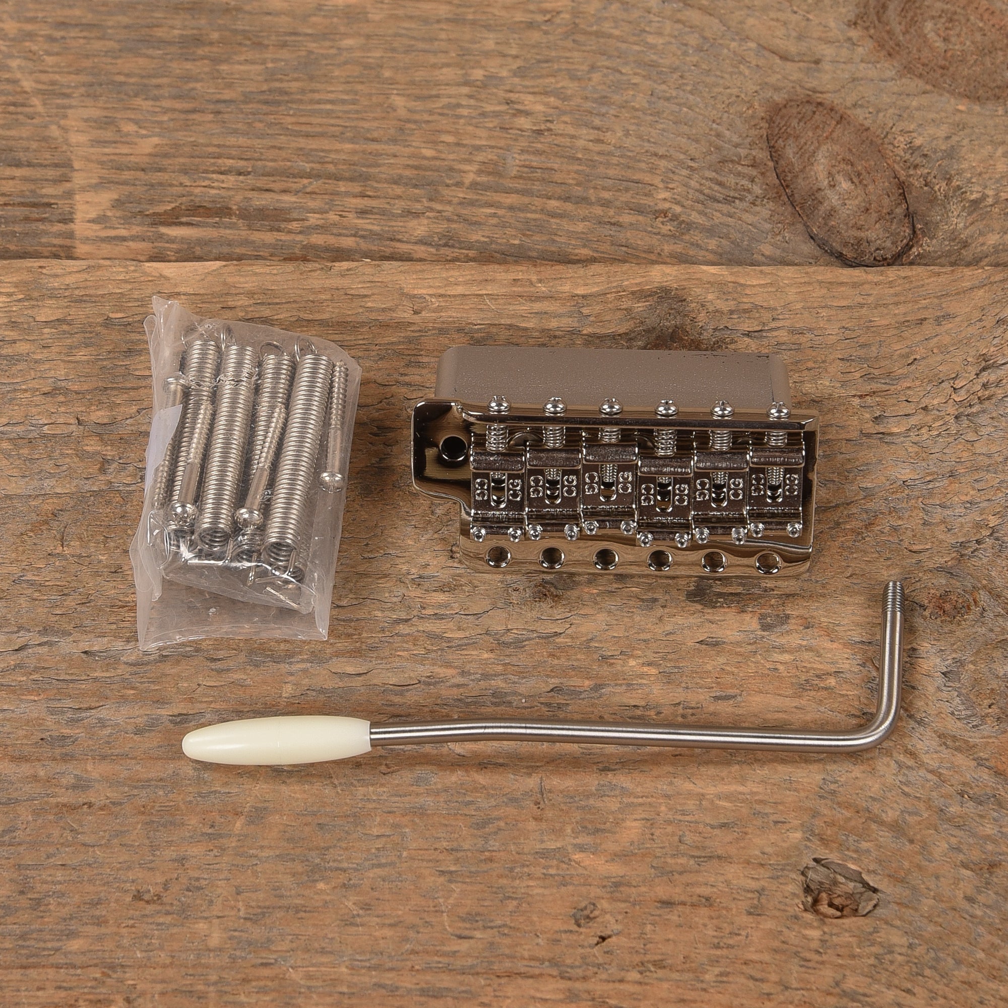 Callaham Vintage S Model Strat Bridge Assembly – Chicago Music Exchange