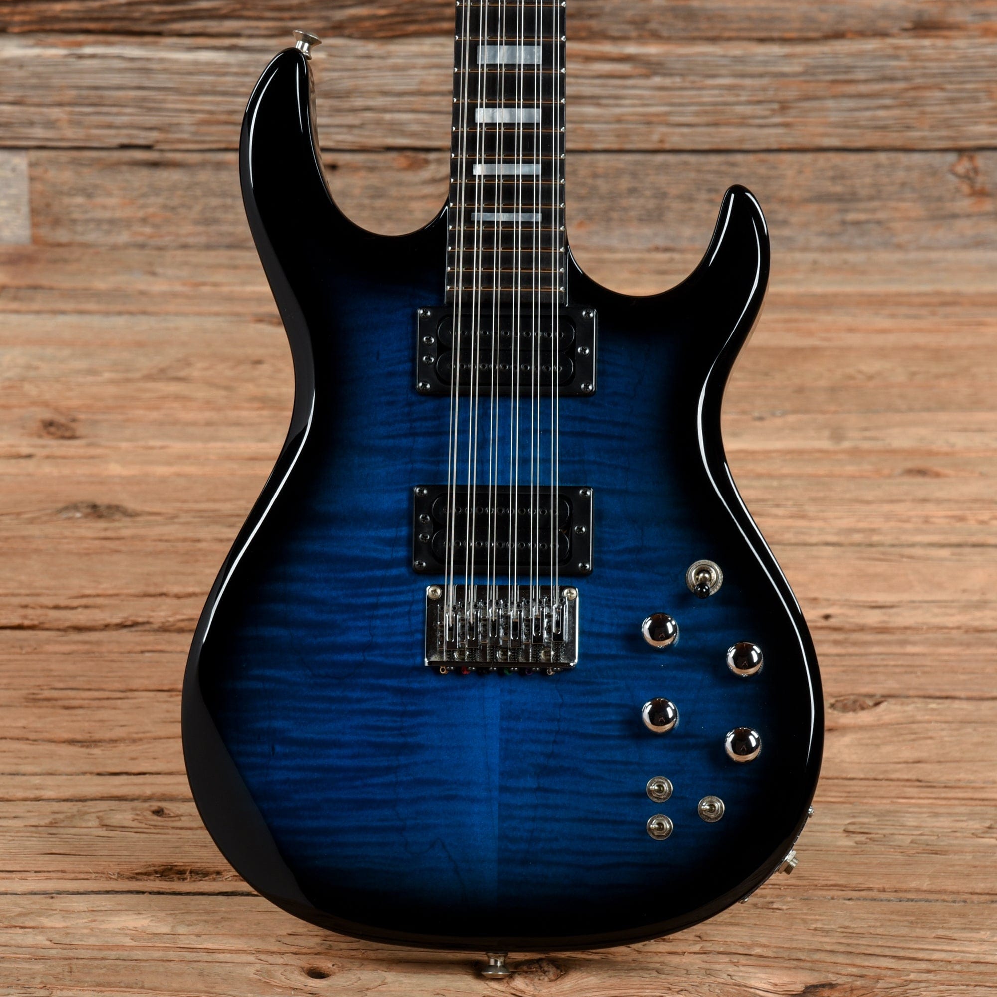 Carvin DC120 Blue Burst 1995 – Chicago Music Exchange