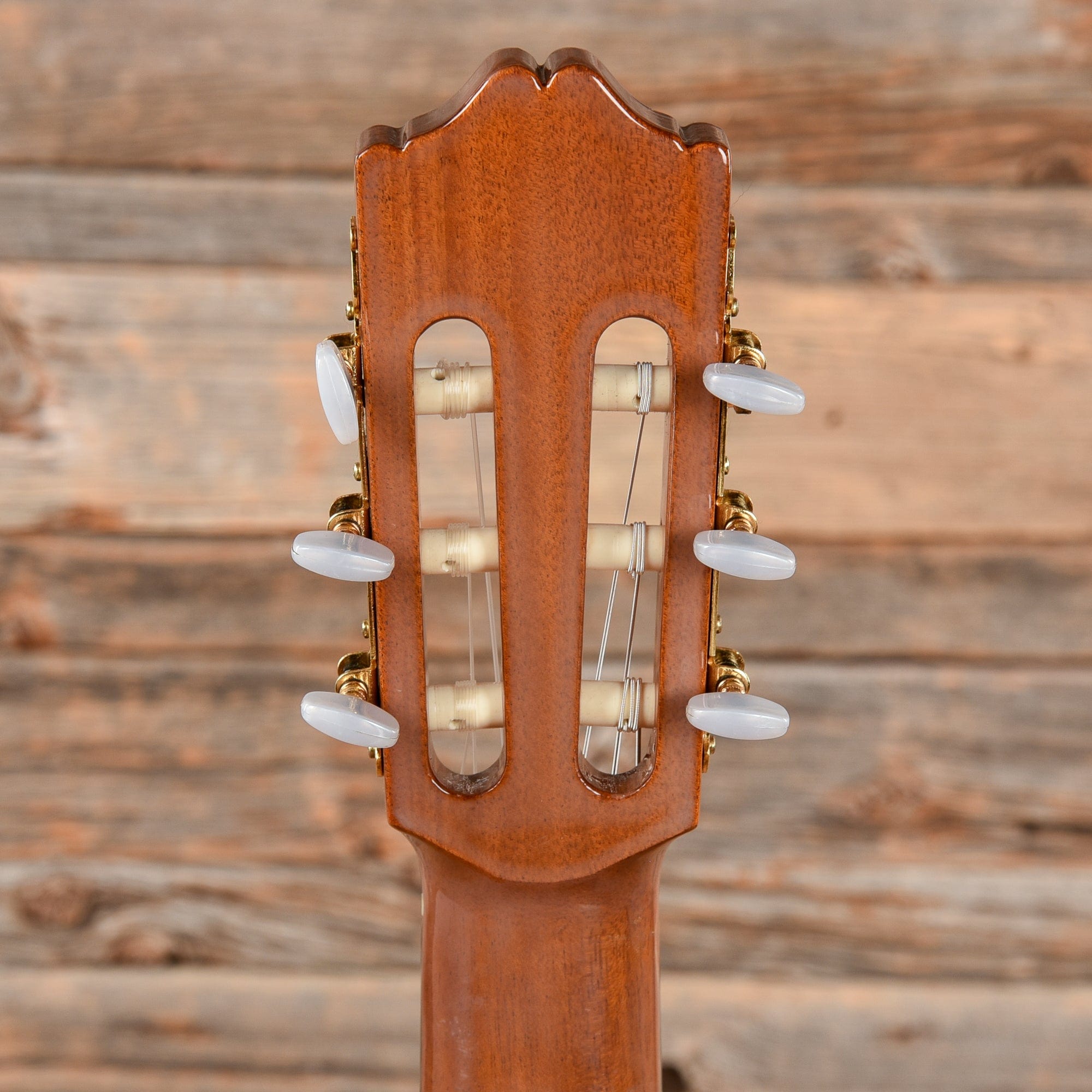 Cordoba Model 40R Natural – Chicago Music Exchange