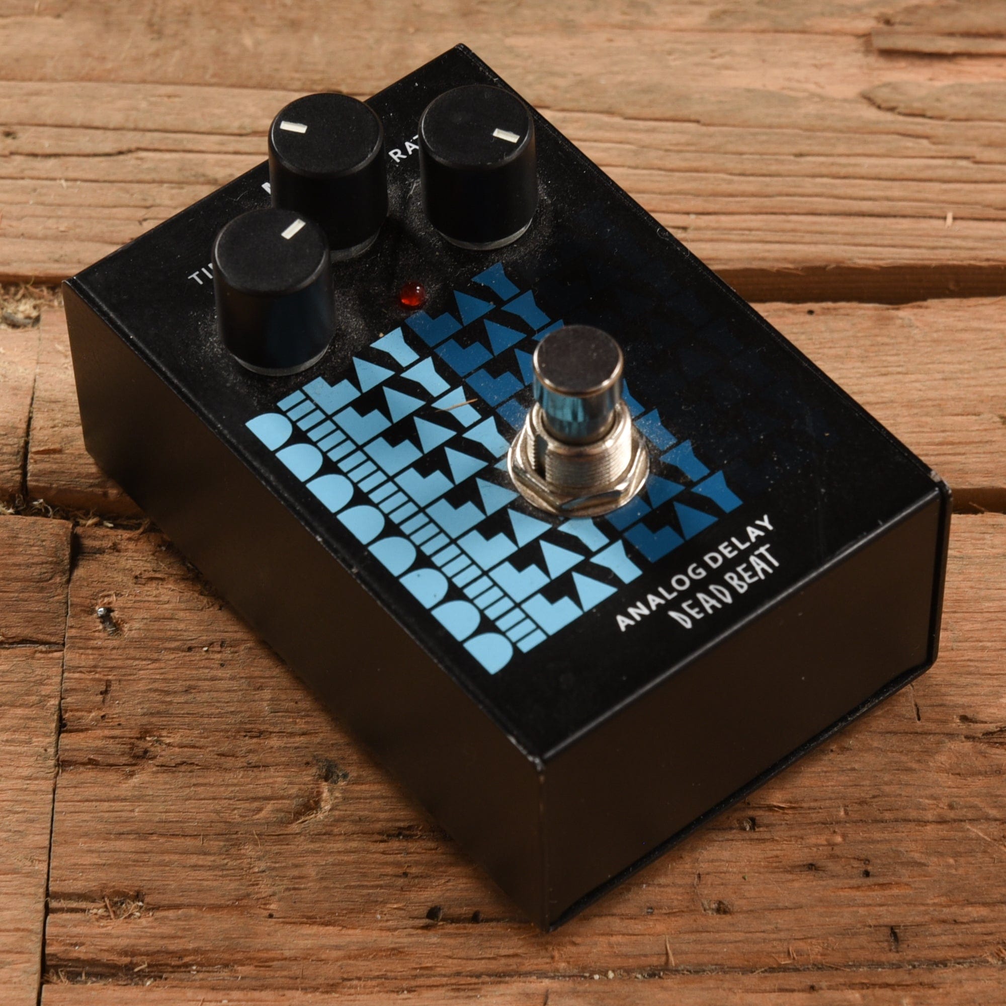 DeadBeat Sound Delay Lay Lay Analog Delay – Chicago Music Exchange