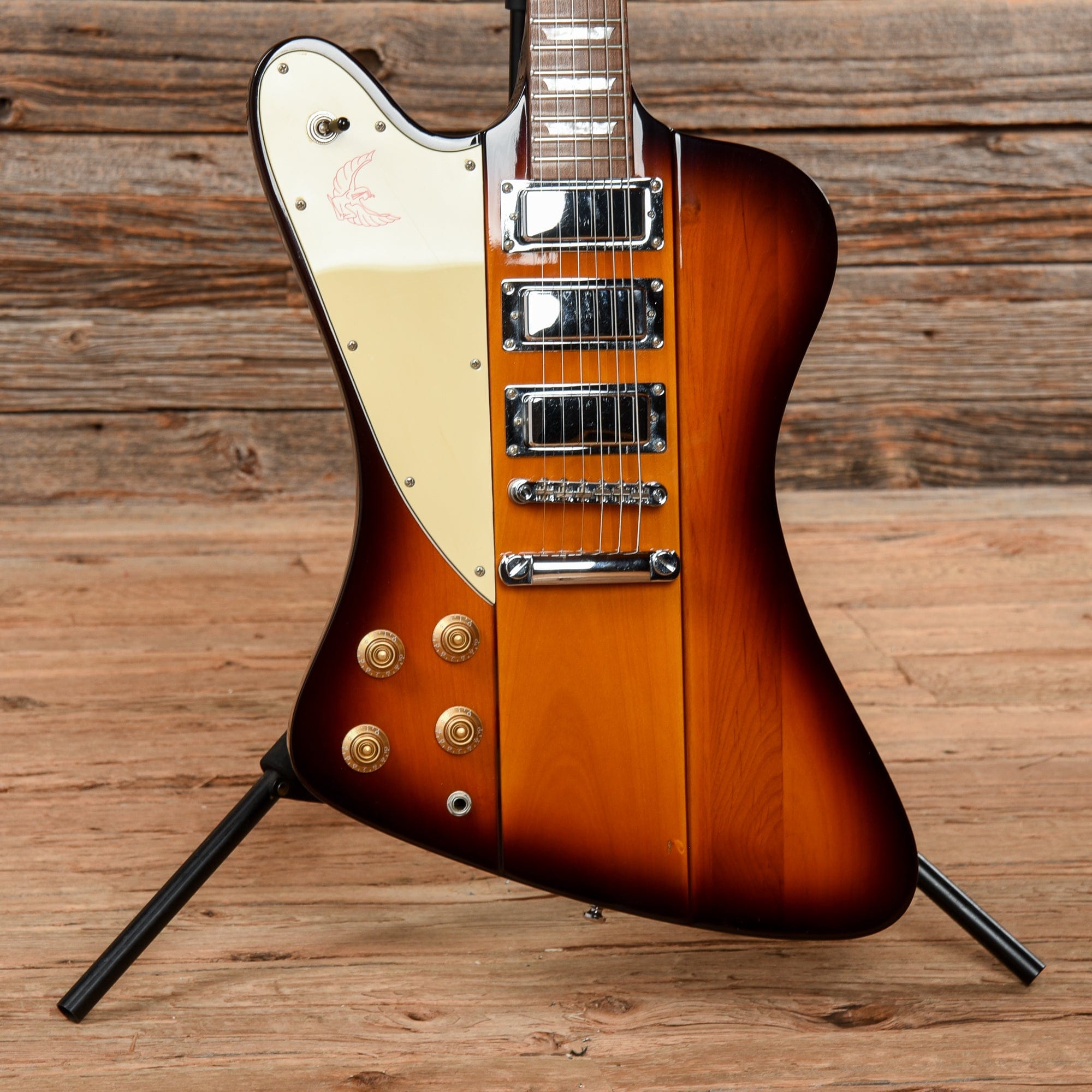 Dillion Phoenix Suburst LEFTY – Chicago Music Exchange