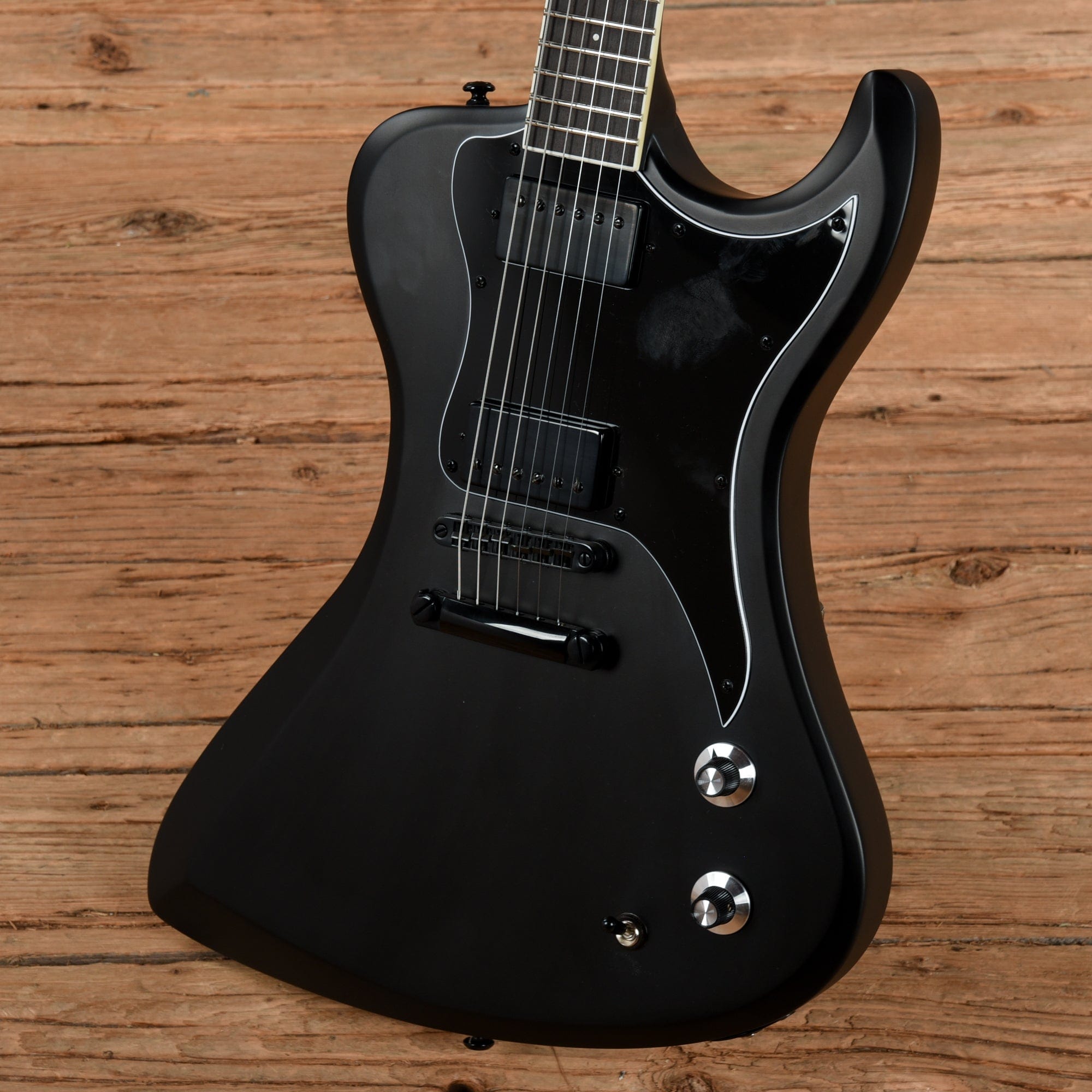 Dunable R2 DE Matte Black 2023 – Chicago Music Exchange