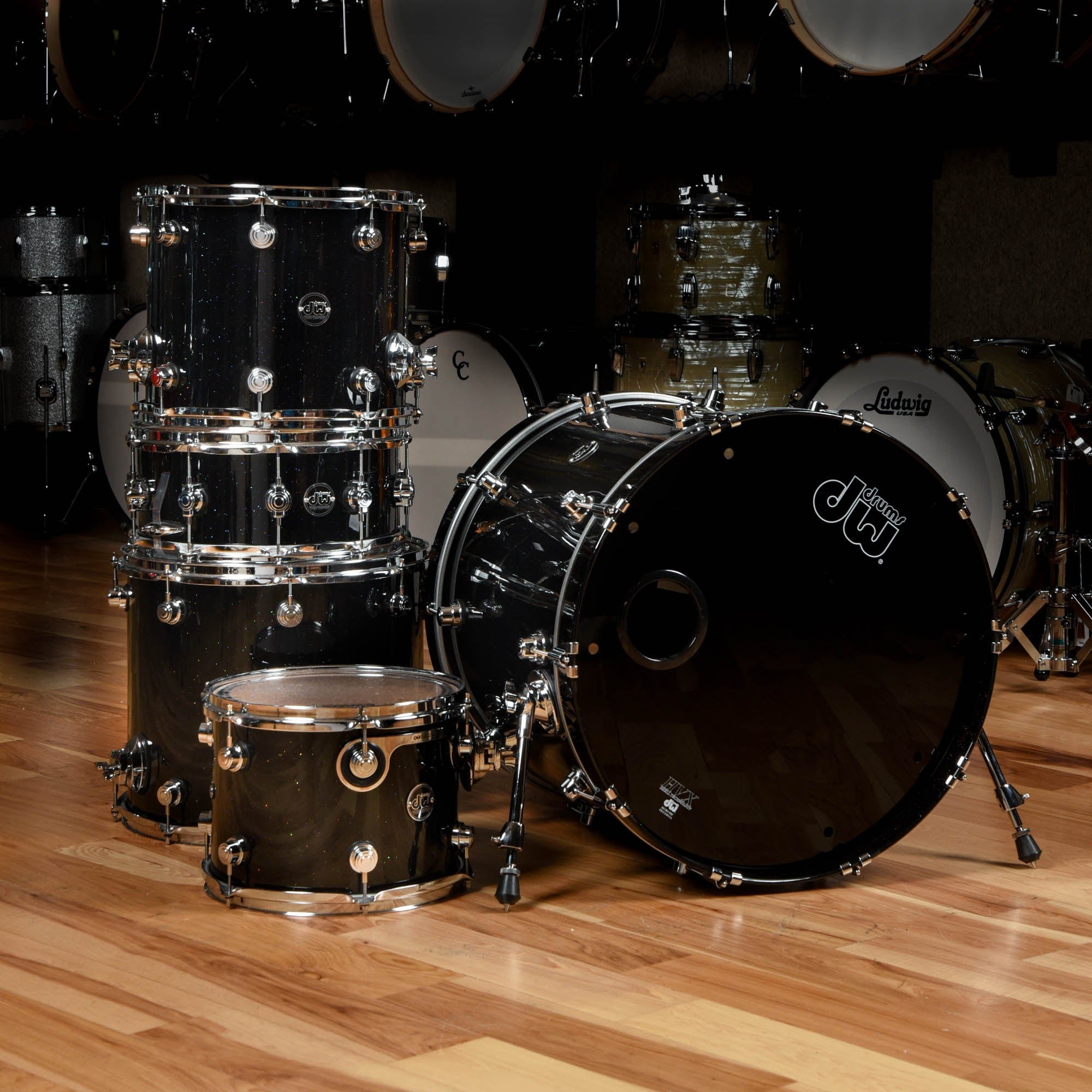 DW Performance Series 12/14/16/22/6.5x14 Drum Kit 5pc Black Mirra – Chicago Music Exchange
