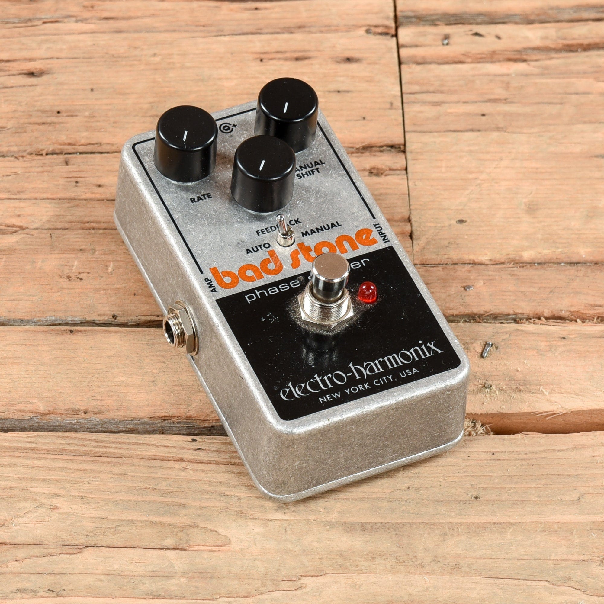 Electro-Harmonix Bad Stone Phaser – Chicago Music Exchange