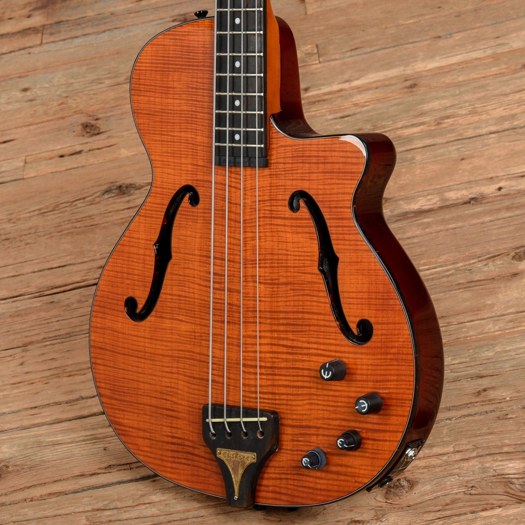 Epiphone Zenith Bass Natural 2010 – Chicago Music Exchange