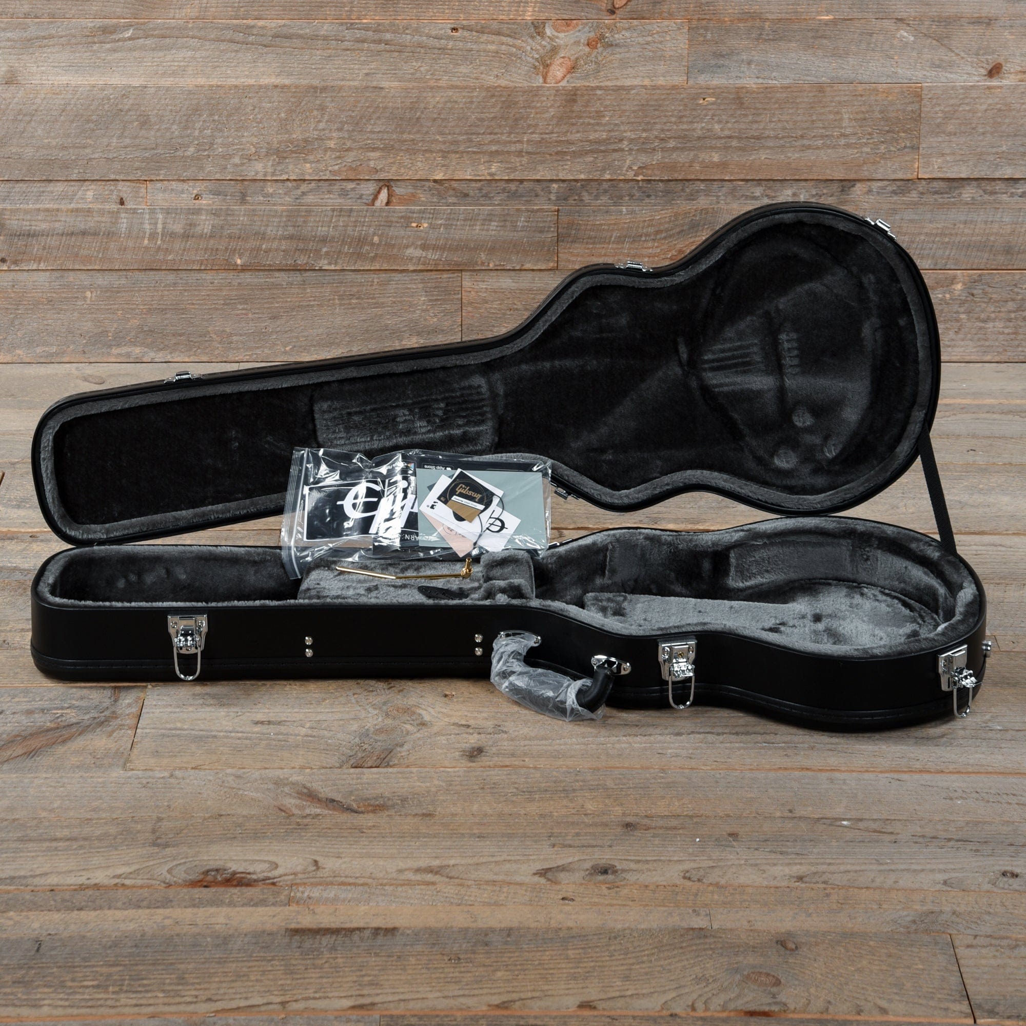 Epiphone Artist Alex Lifeson Les Paul Custom Axcess Quilt Ruby ...