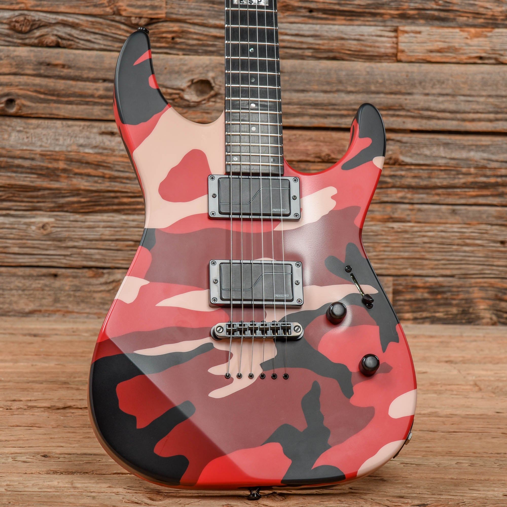 ESP E-II M-II NT Matte Red Camo 2019 – Chicago Music Exchange