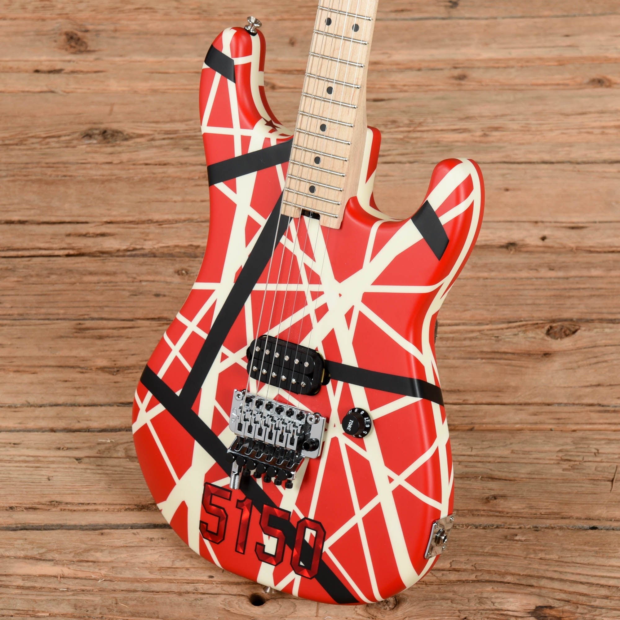 EVH 5150 Striped Series Red / Black / White 2017 – Chicago Music Exchange