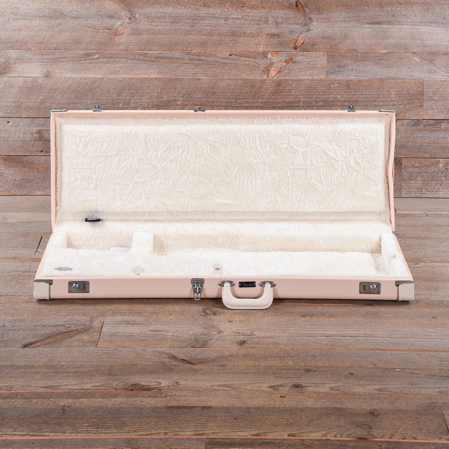 Fender Classic Series Hardshell Case Strat/Tele Shell Pink w/Cream Int ...