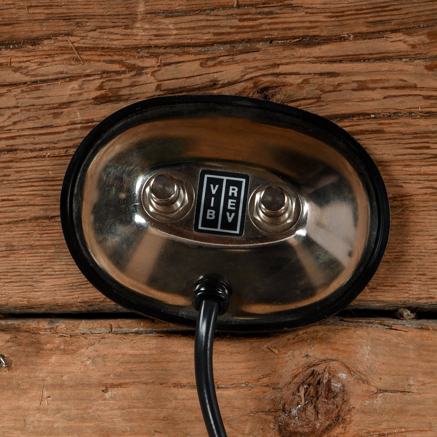 Fender 64 Vibroverb Custom 40-Watt 1x15" Guitar Combo Amp – Chicago ...