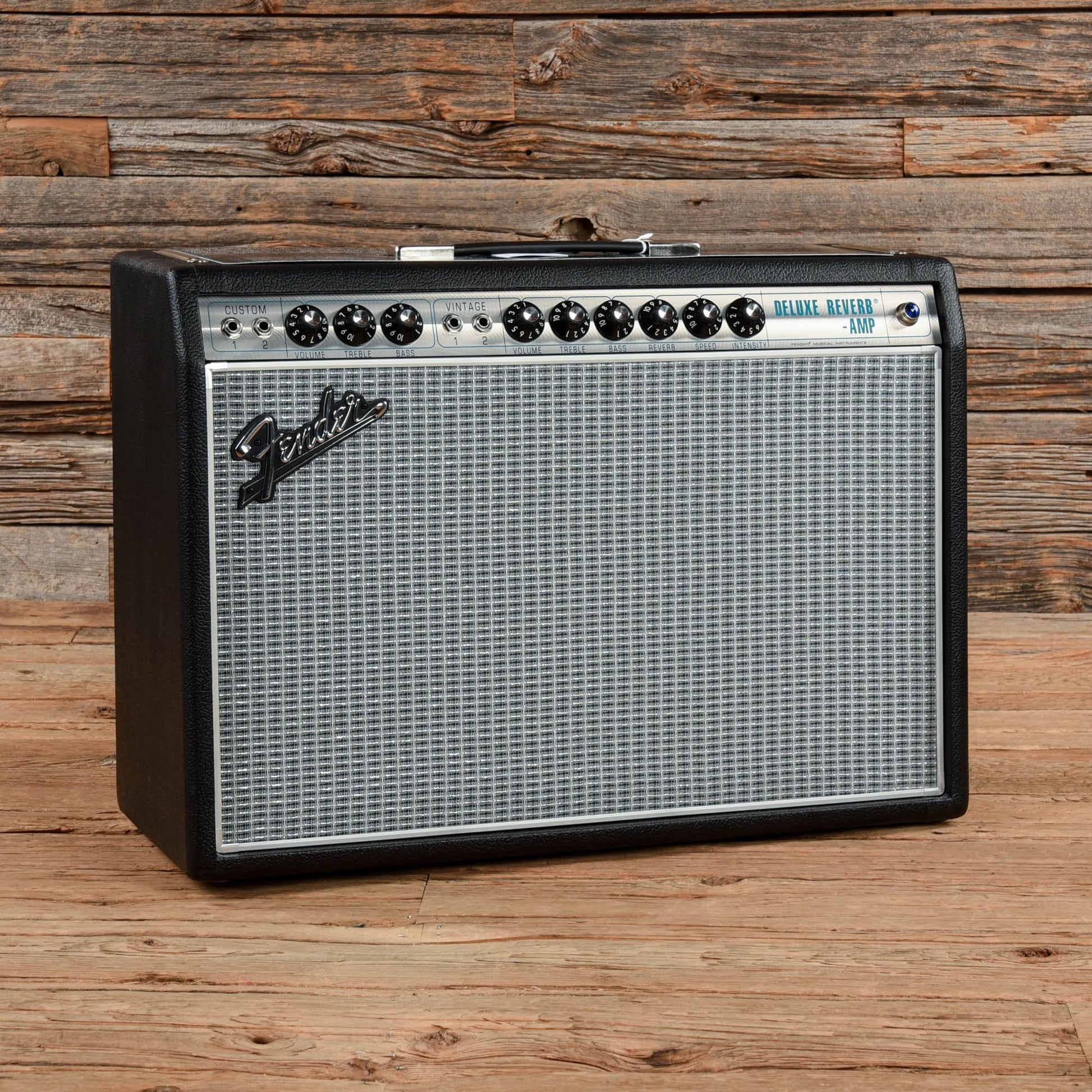 Fender '68 Custom Deluxe Reverb 2-Channel 22-Watt 1x12" Guitar Combo ...