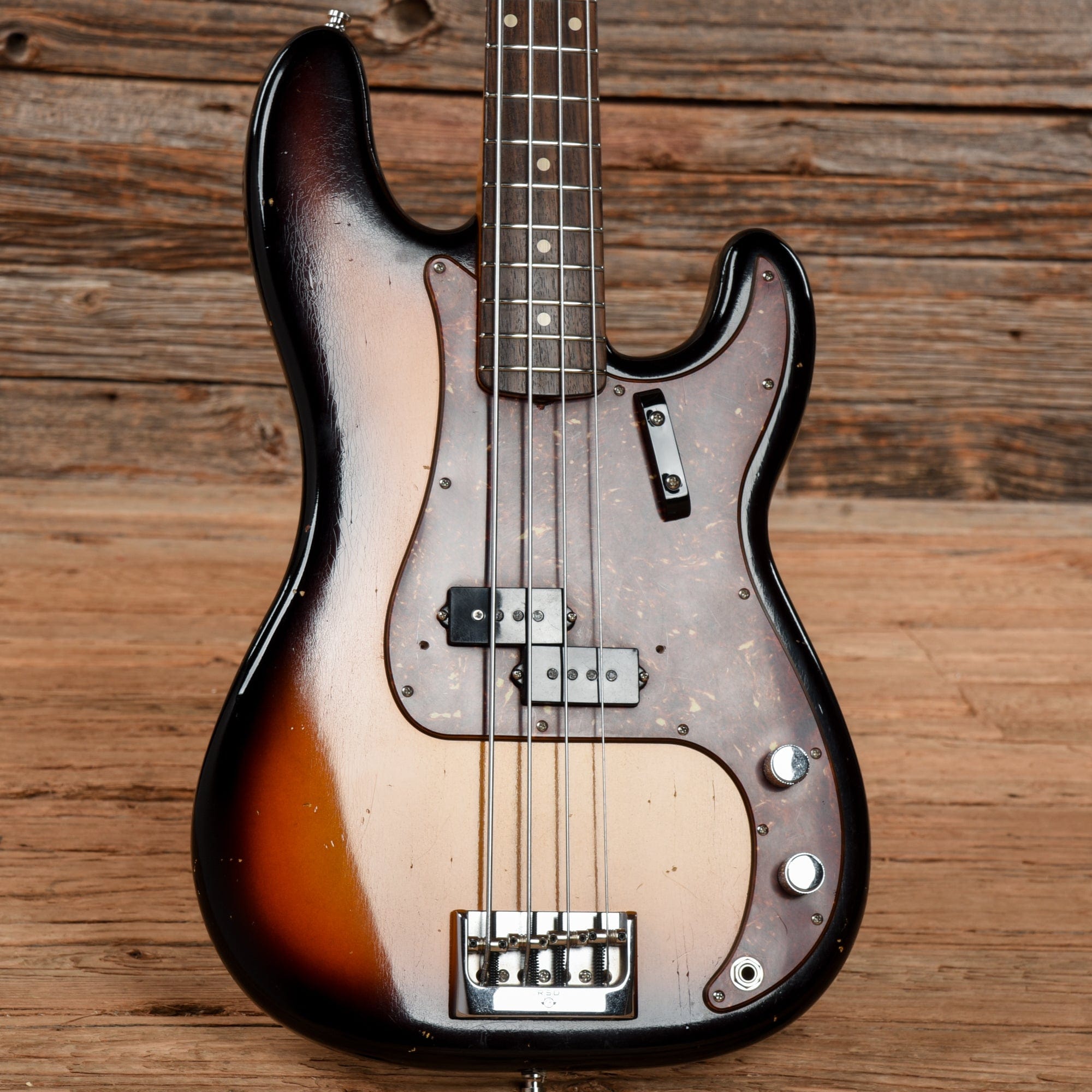 Fender Custom Shop Post Modern Bass Journeyman Relic Sunburst 2018 ...