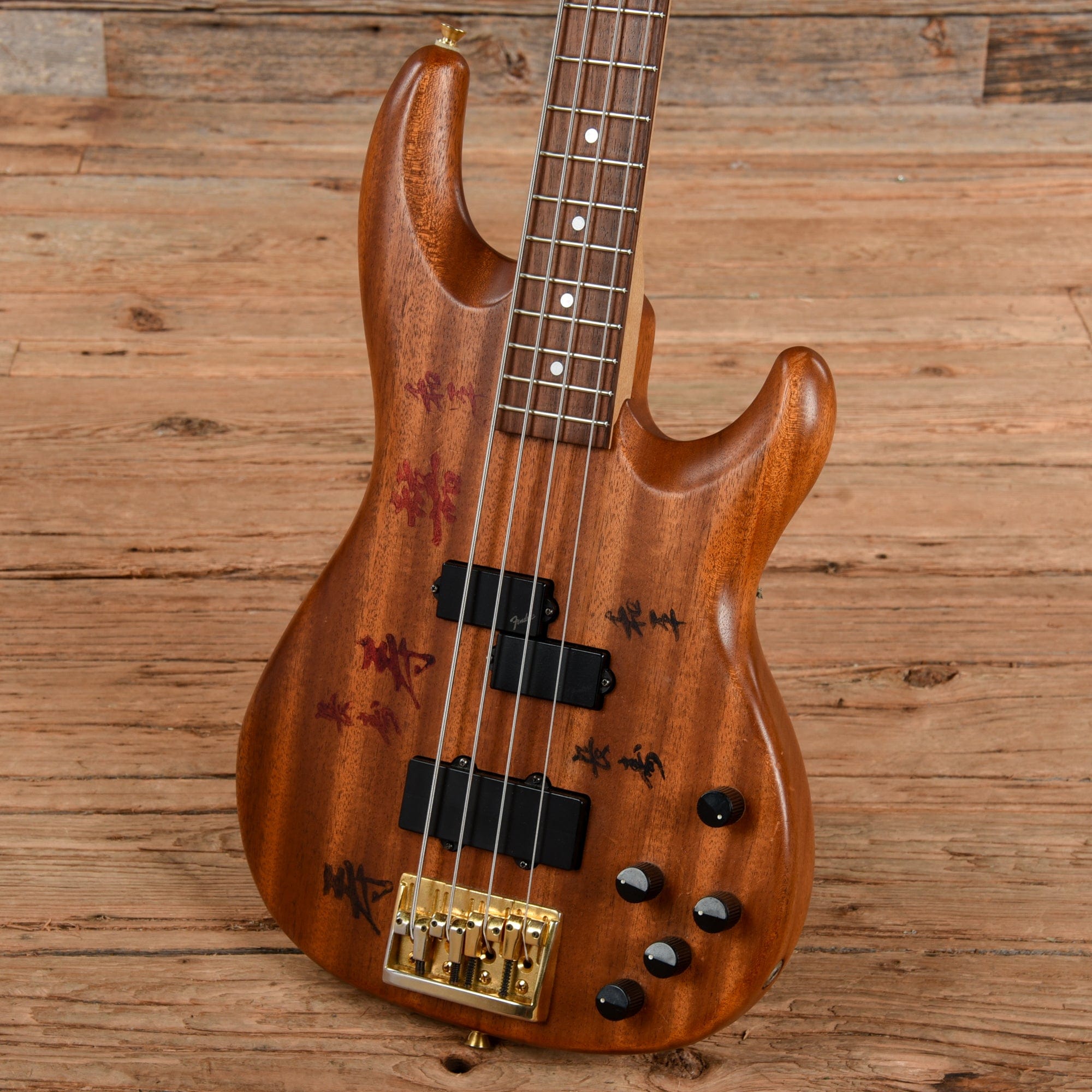 Fender Japan Precision Bass Lyte Natural – Chicago Music Exchange