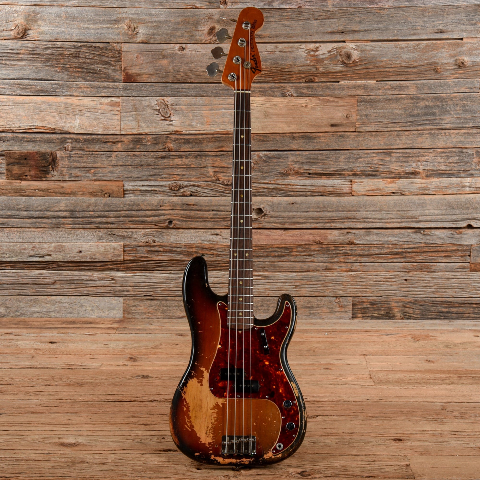 Fender Precision Bass Sunburst 1970 – Chicago Music Exchange