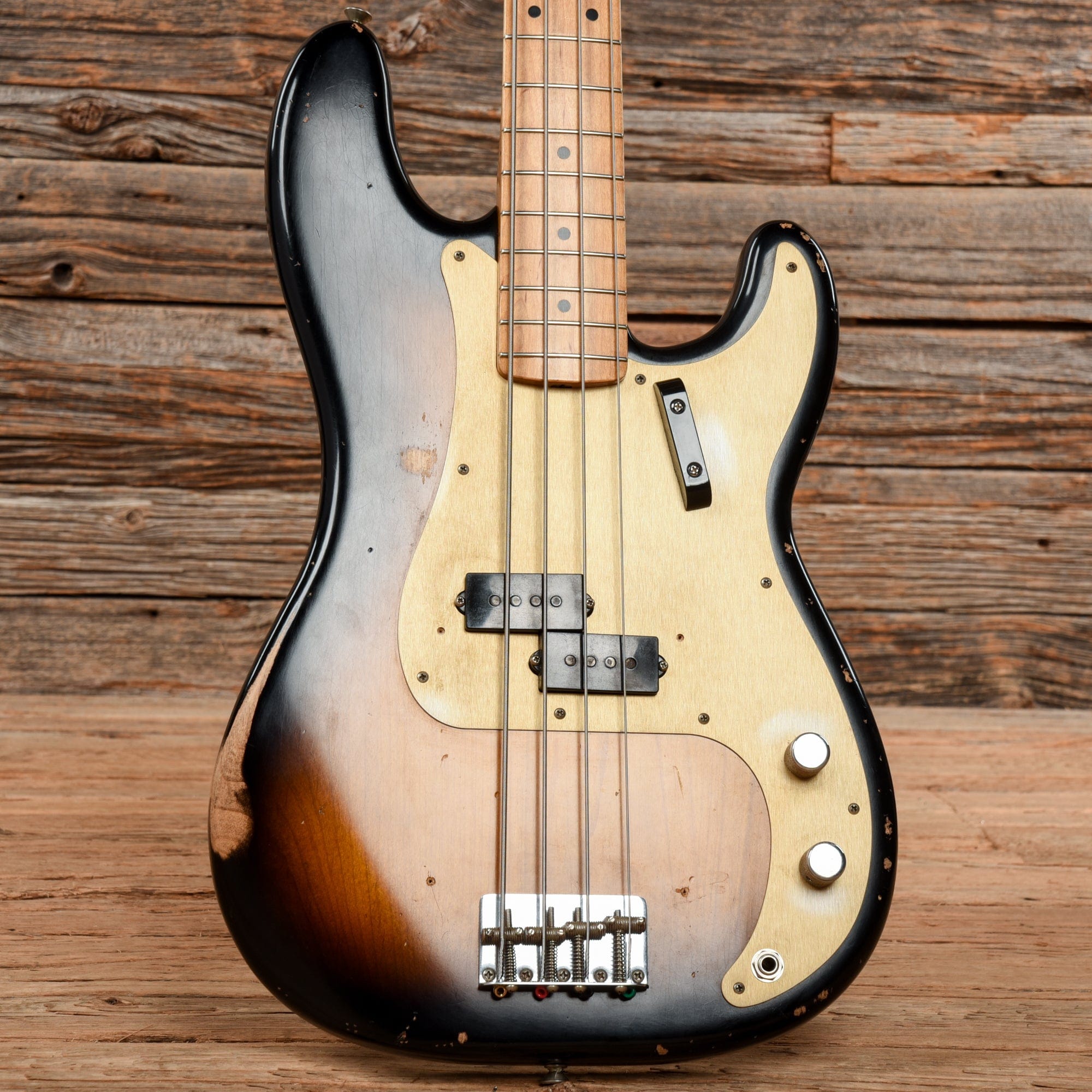 Fender Road Worn '50s Precision Bass Sunburst 2013 – Chicago Music Exchange