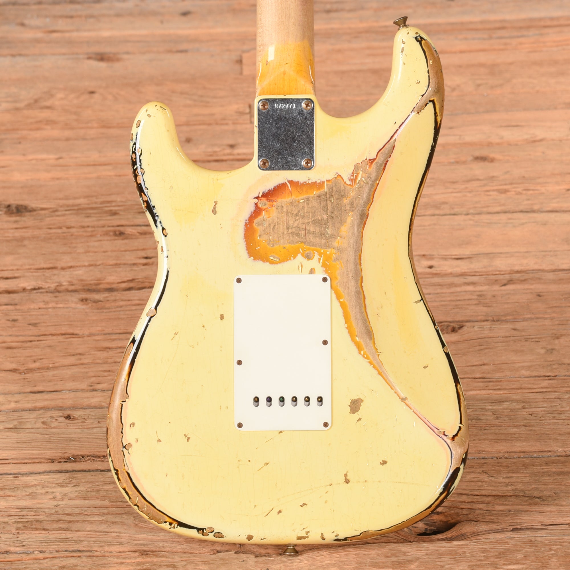 Fender Custom Shop '60 Stratocater Heavy Relic White over Sunburst 201 ...