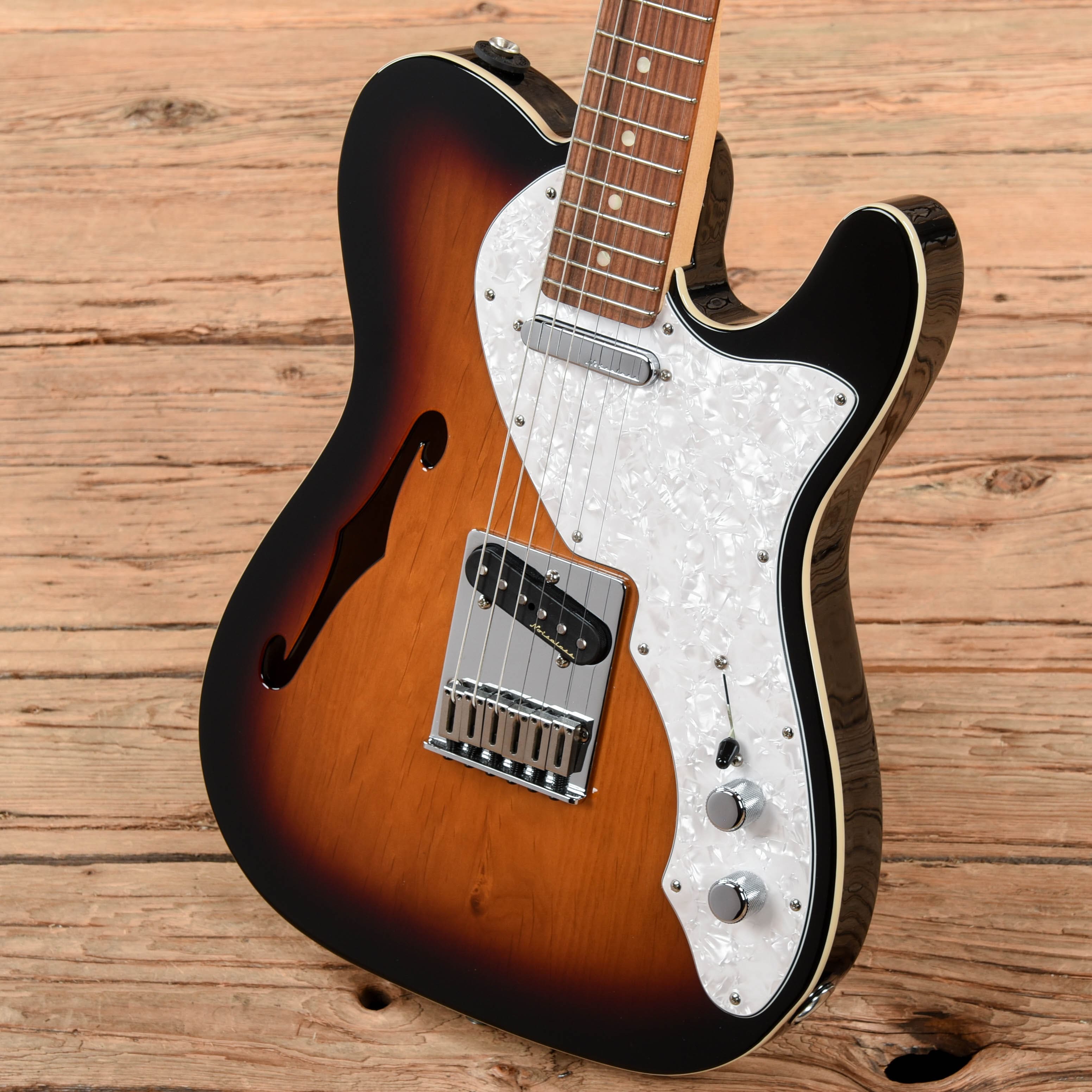 Fender Deluxe Telecaster Thinline Sunburst 2020 – Chicago Music Exchange