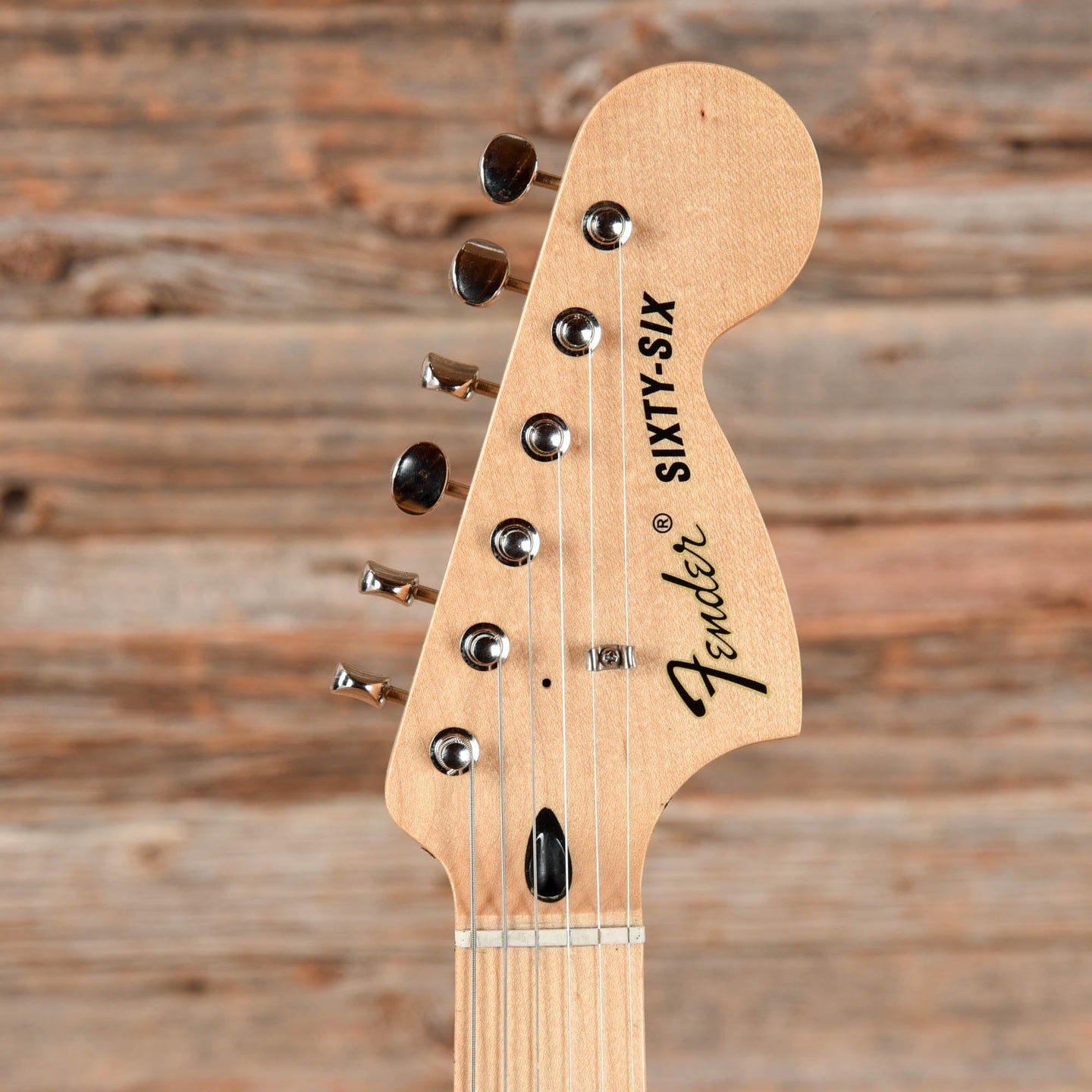 Fender Alternate Reality Sixty Six Sunburst 2019 – Chicago Music Exchange
