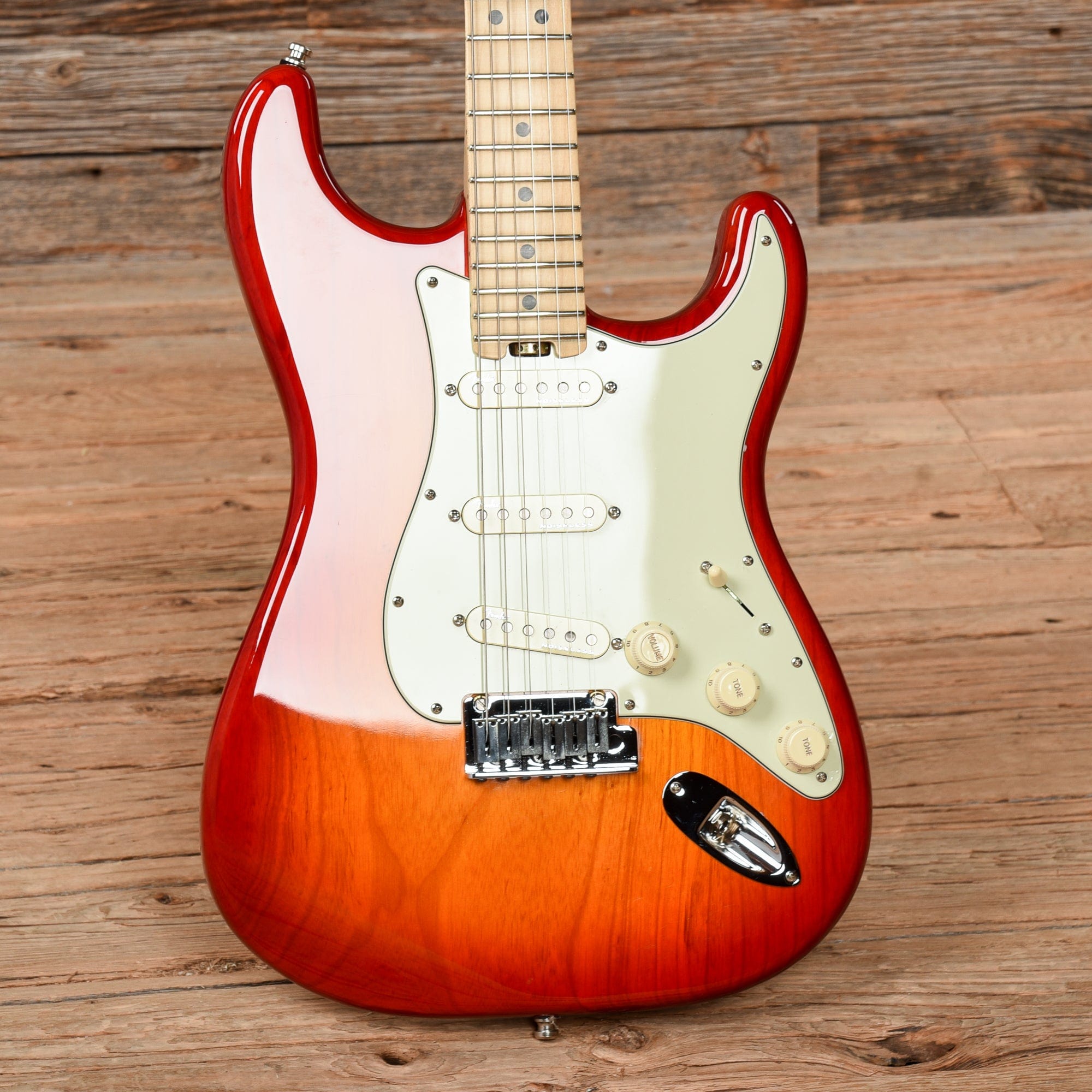 Fender American Elite Stratocaster Cherry Sunburst 2016 – Chicago Music ...