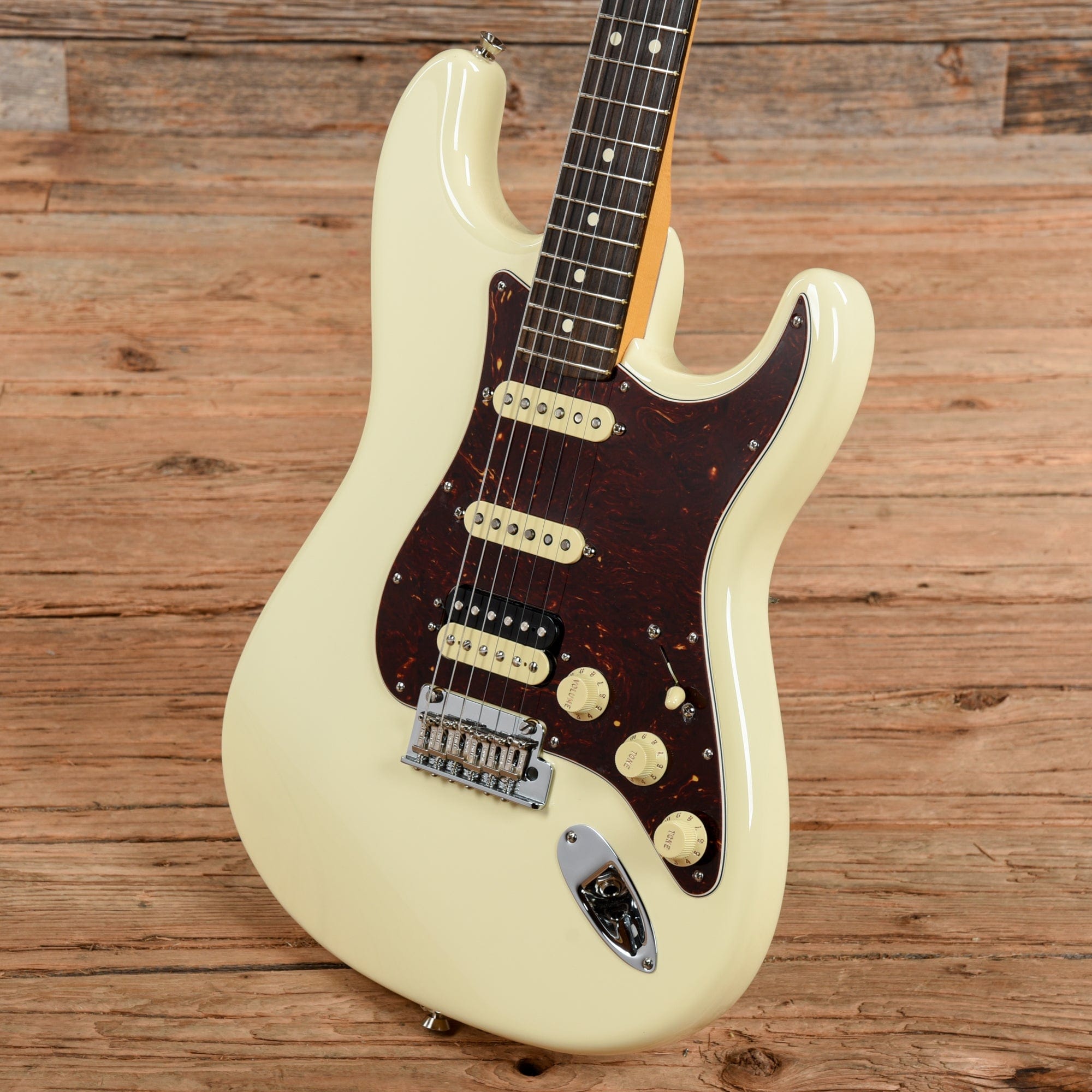 Fender American Professional II Stratocaster HSS Olympic White 2020 ...