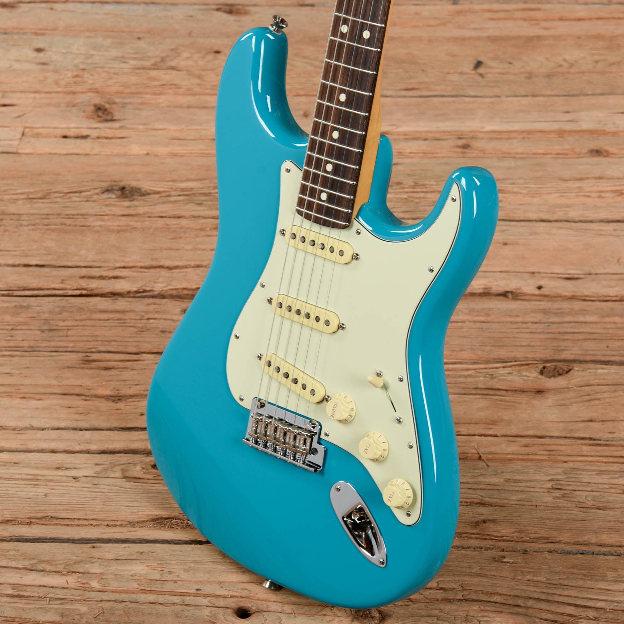 Fender American Professional II Stratocaster Miami Blue 2021 – Chicago ...