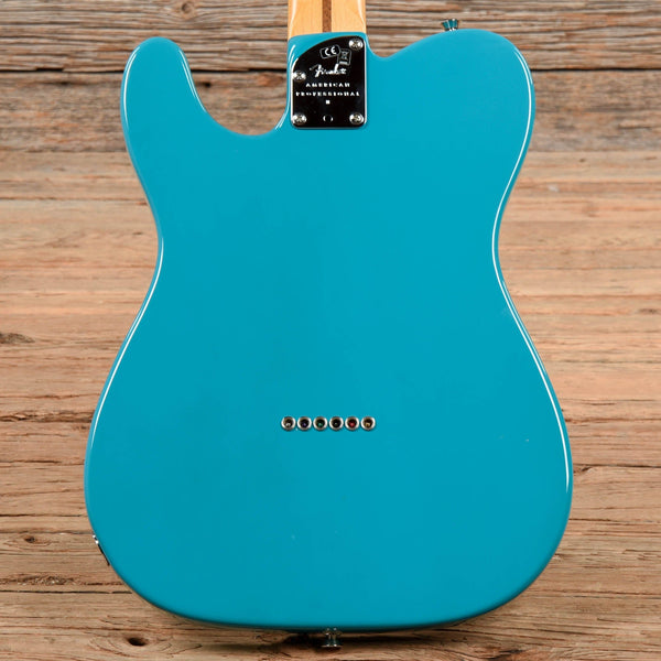Fender American Professional II Telecaster Miami Blue 2020 – Chicago ...