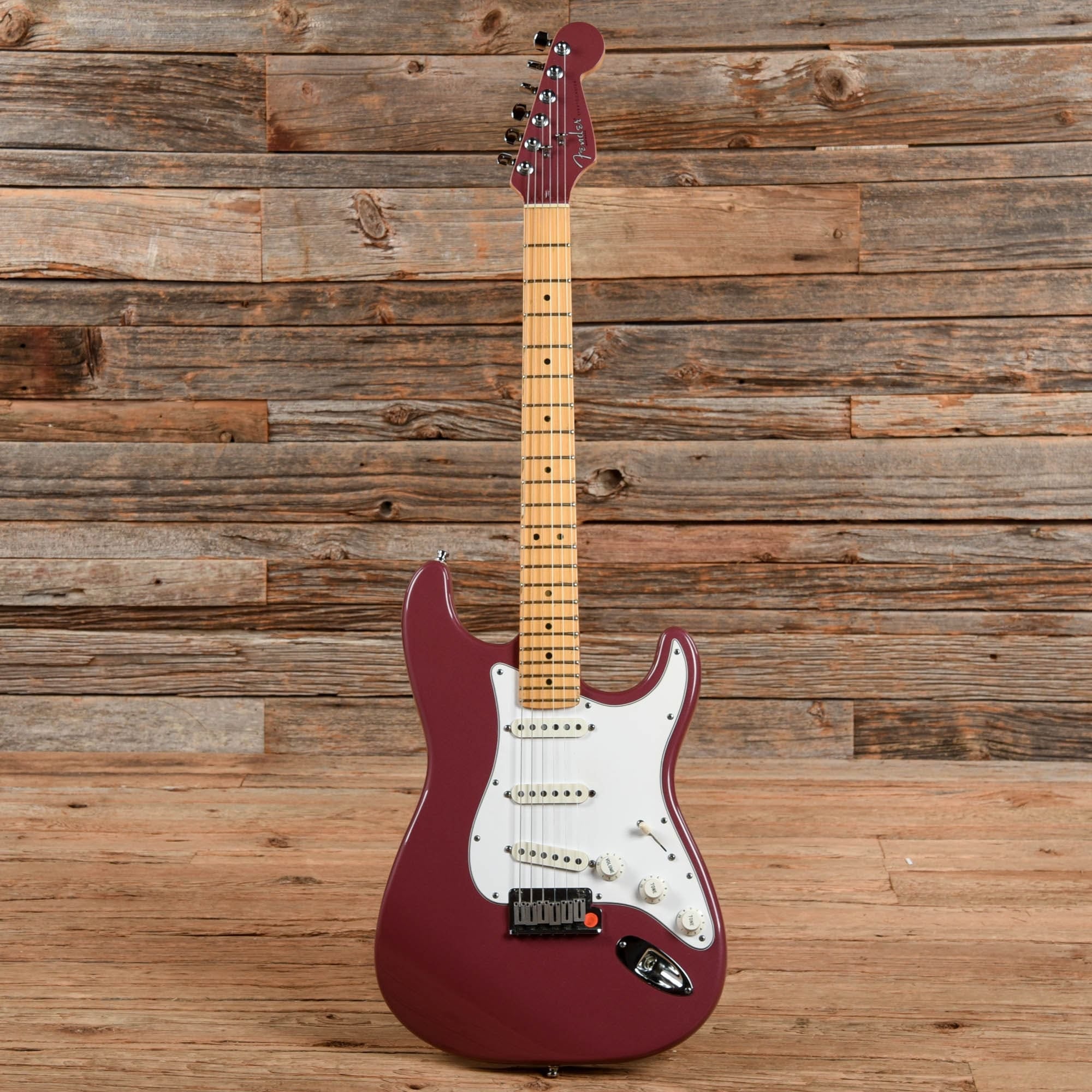 Fender American Standard Stratocaster Burgundy Mist 1995 – Chicago ...