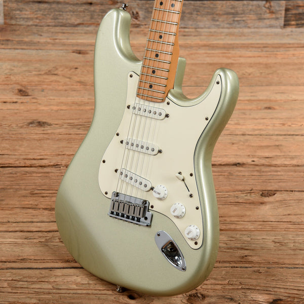 Fender American Standard Stratocaster Inca Silver 1999 – Chicago Music ...