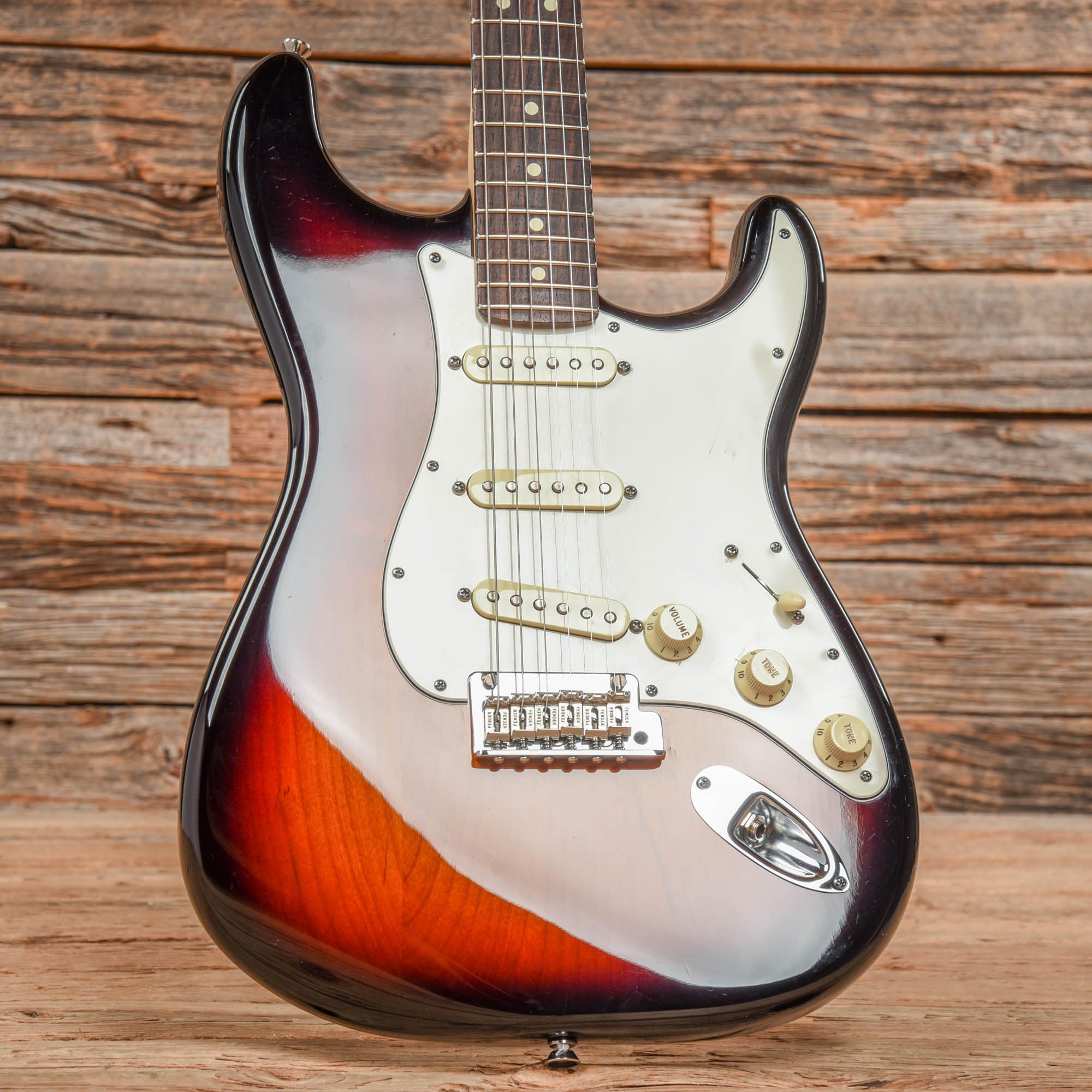 Fender American Standard Stratocaster Sunburst 2013 – Chicago Music ...