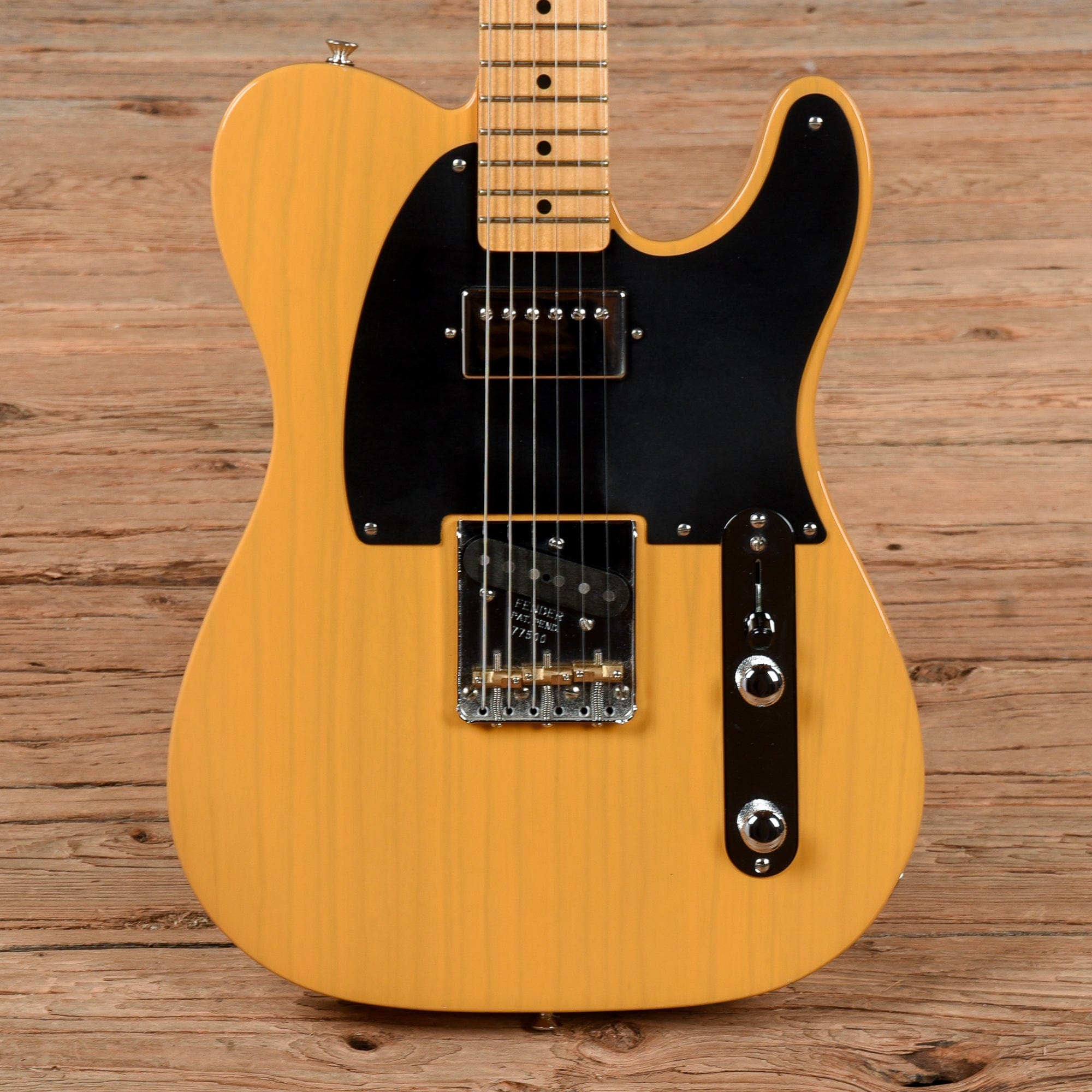 Fender American Vintage "Thin Skin" '52 Telecaster Butterscotch Blonde ...