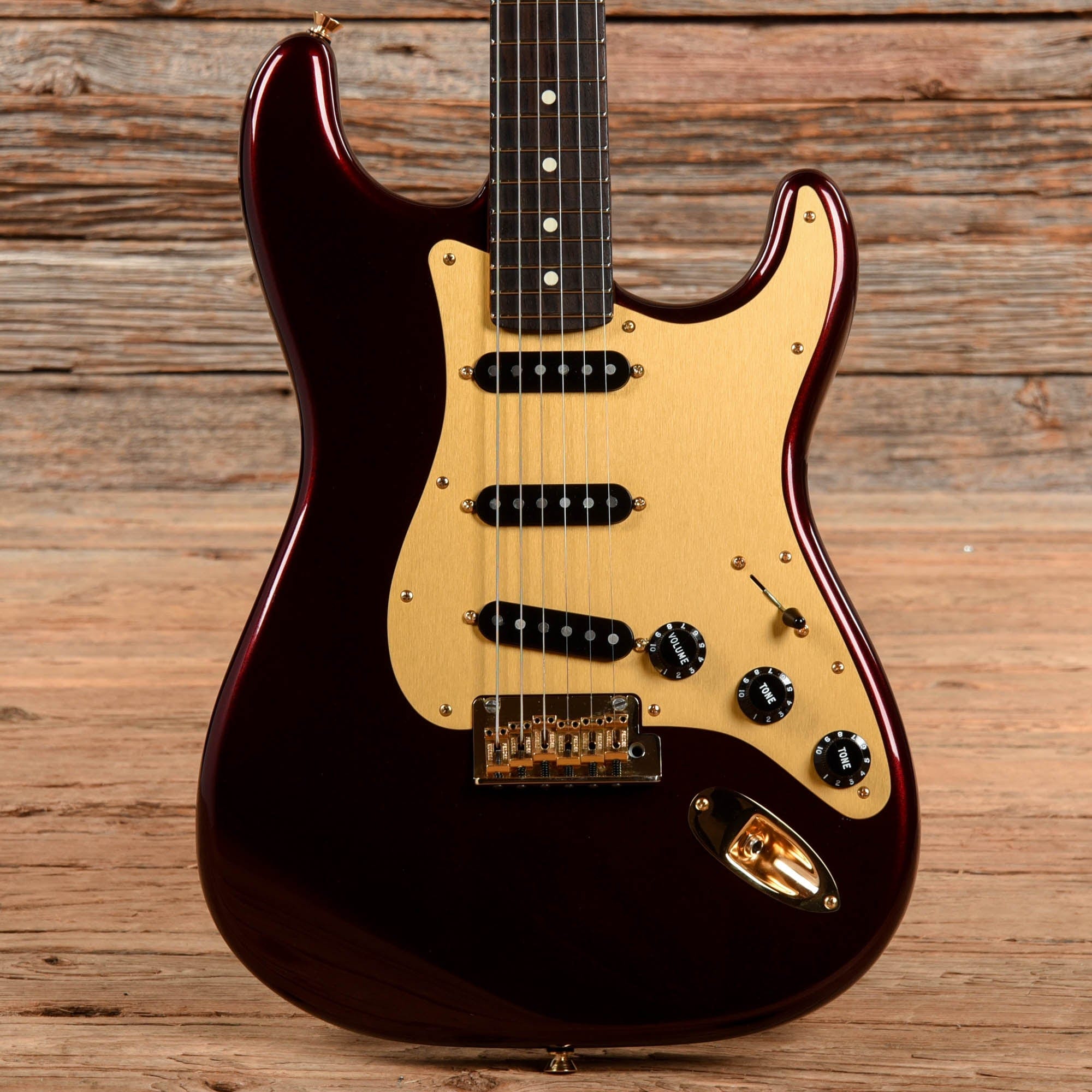 Fender Chuck Levin's 60th Anniversary Stratocaster Midnight Wine 2018 ...