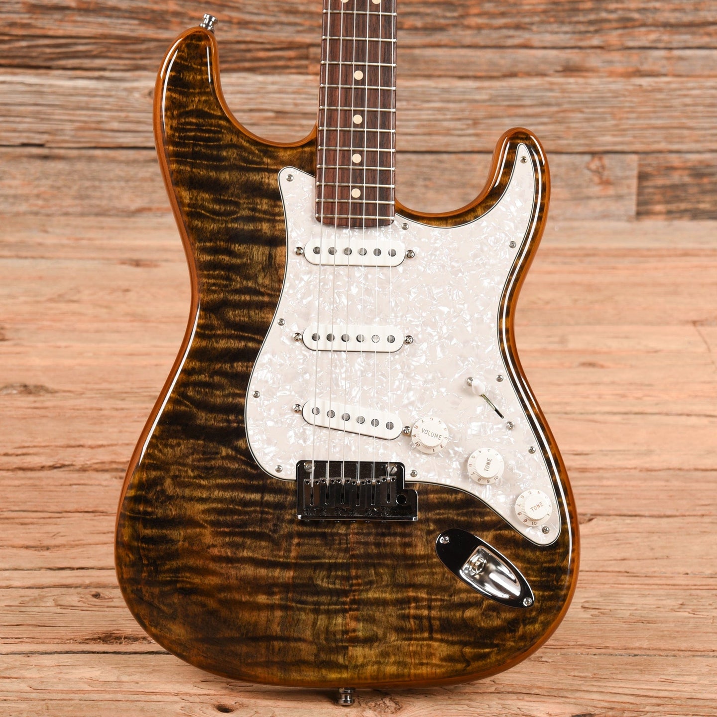Fender Custom Shop Artisan Stratocaster Quilted Maple (w/ 2010 Fender ...