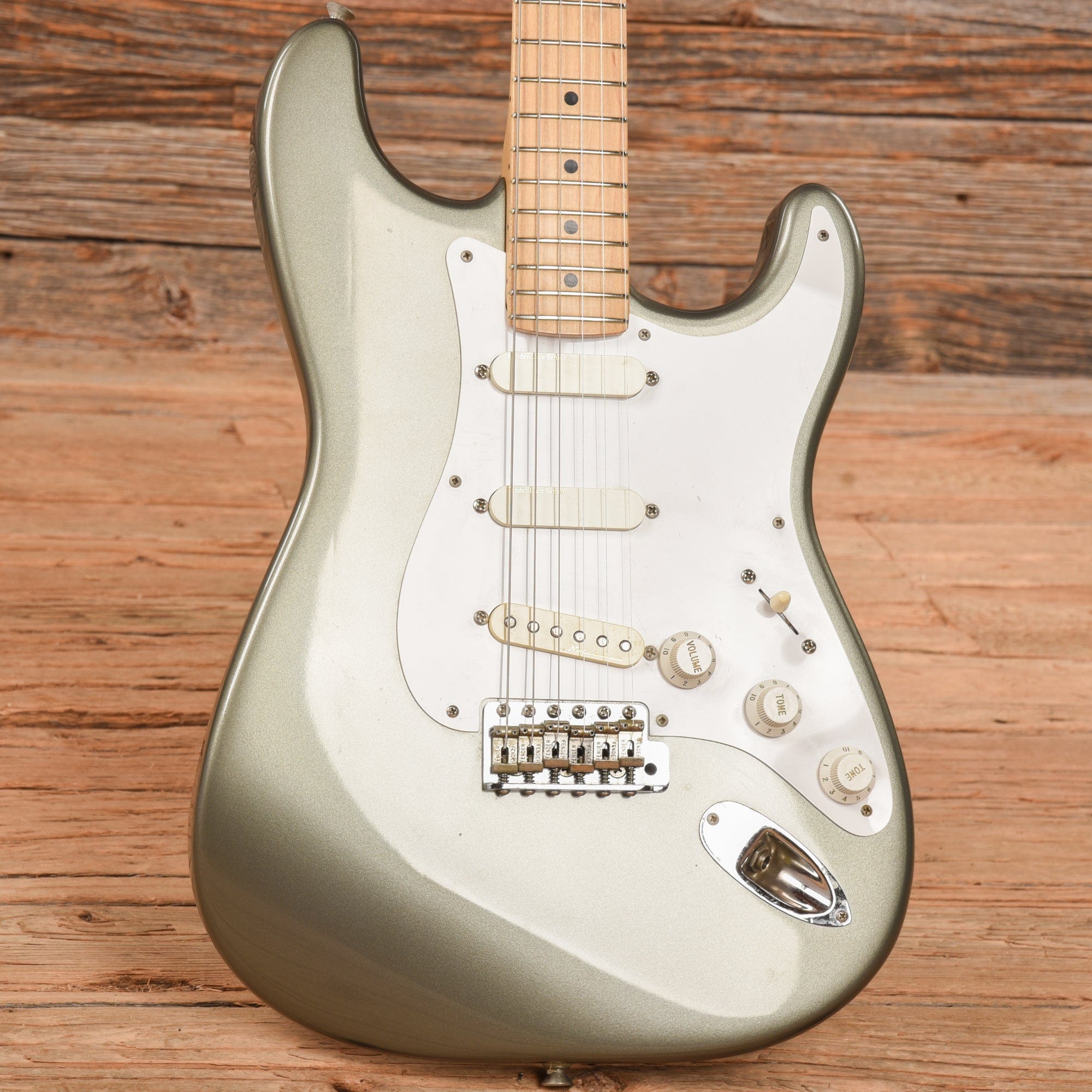 Fender Eric Clapton Stratocaster 1990 – Chicago Music Exchange