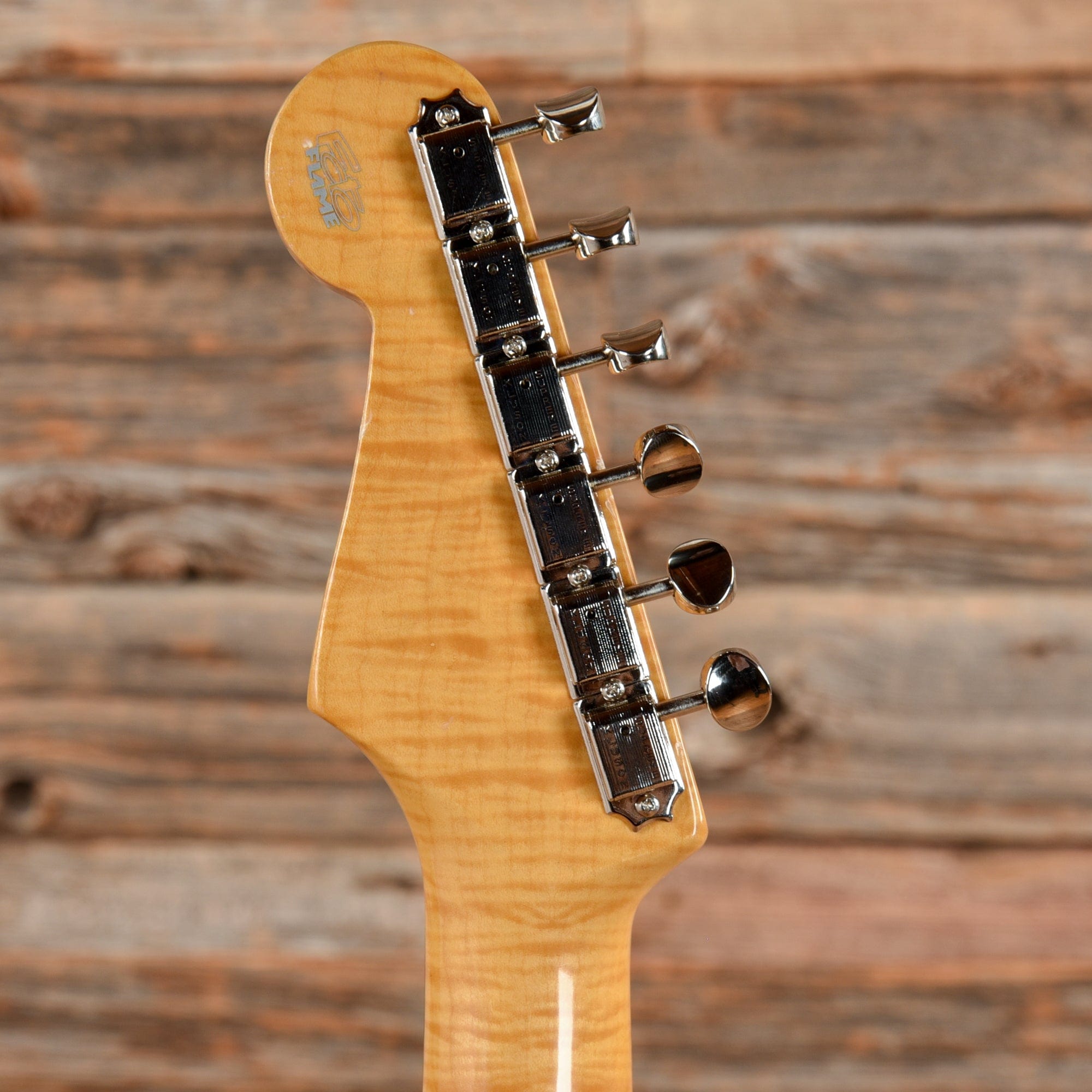 Fender Foto Flame Stratocaster Sunburst 1995 – Chicago Music Exchange