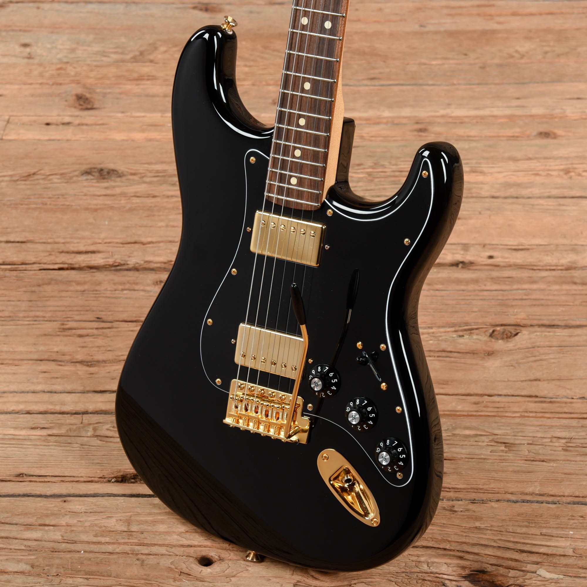Fender FSR Mahogany Blacktop Stratocaster Black 2019 – Chicago Music ...
