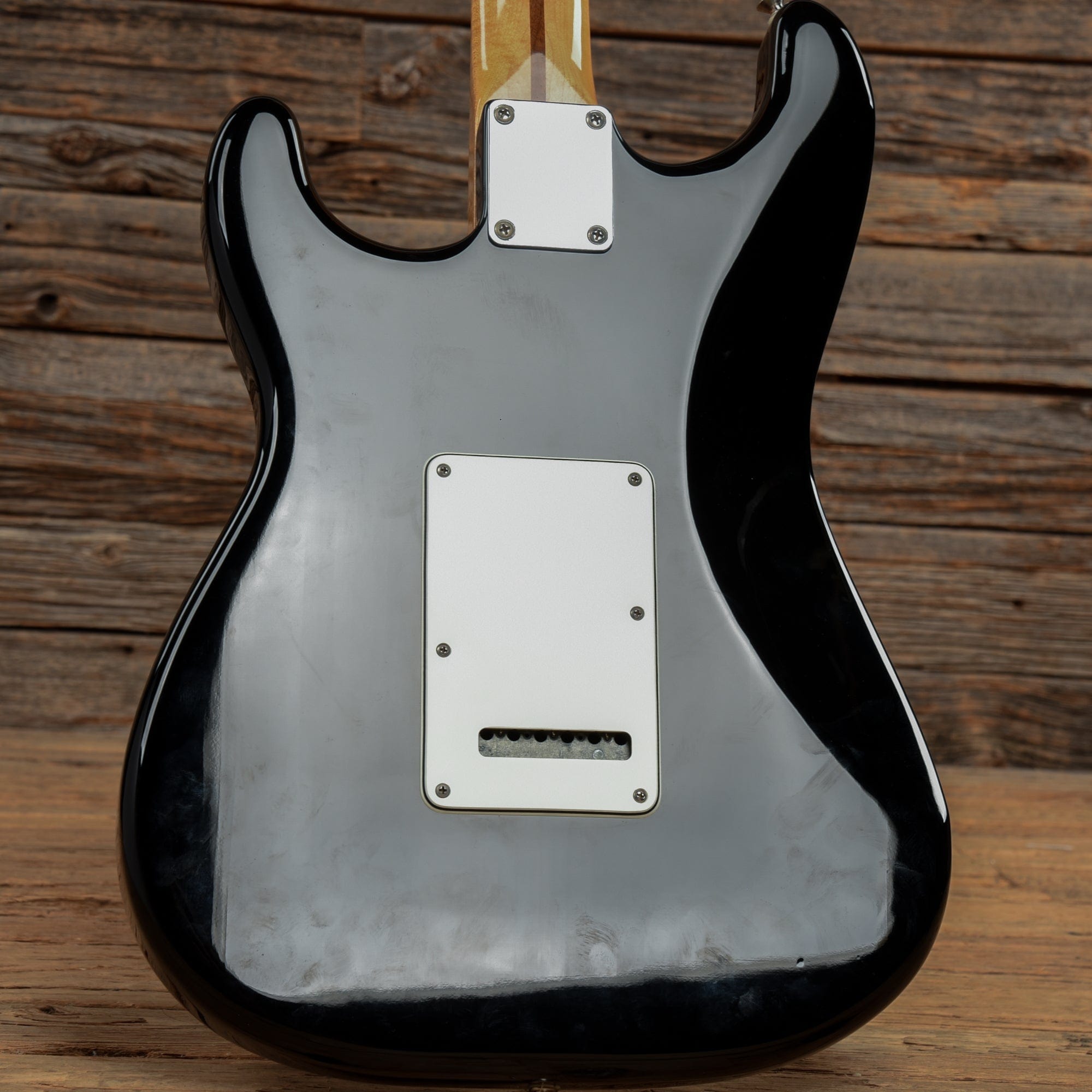 Fender FSR Standard Stratocaster Black 2018 – Chicago Music Exchange