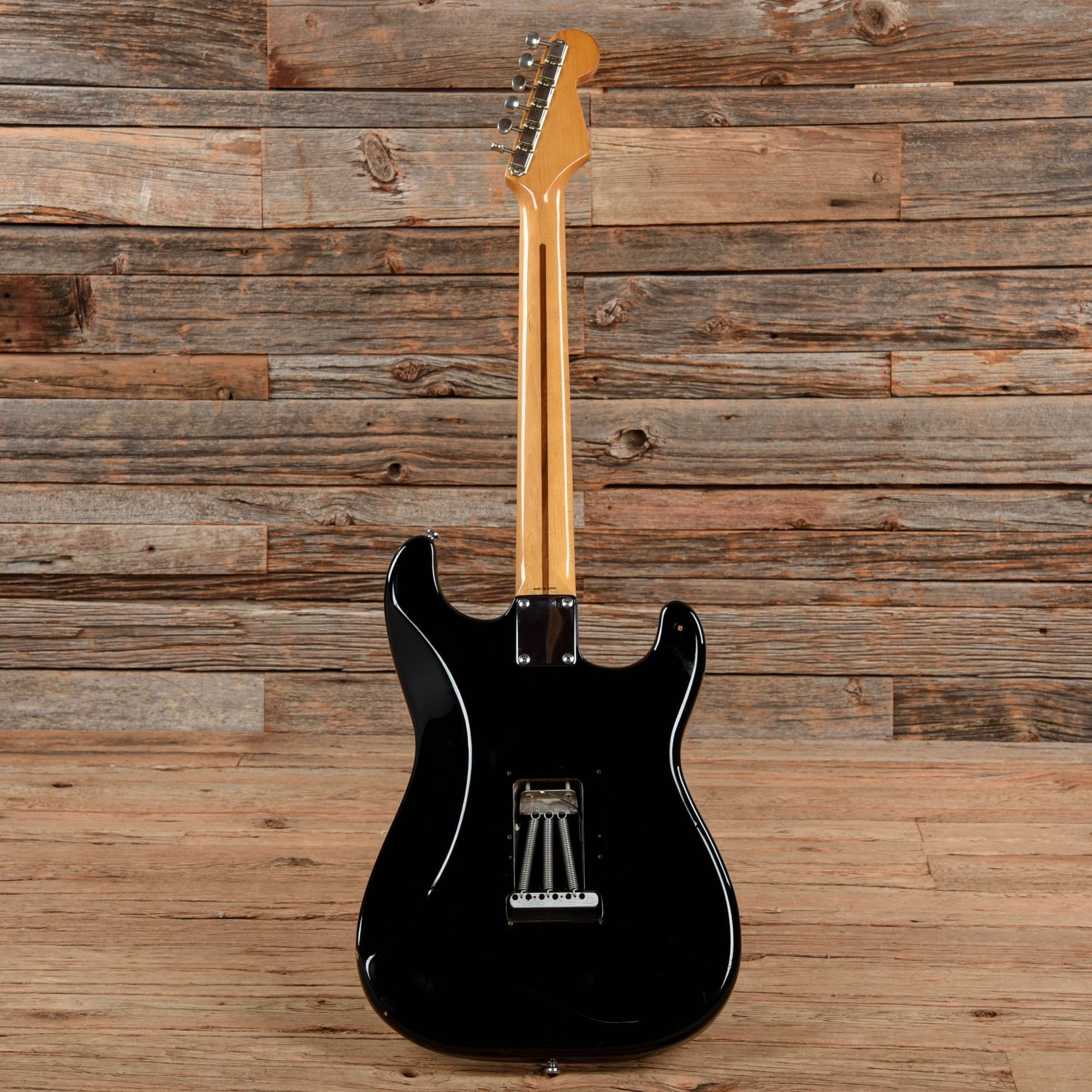 Fender Japan ST-57 Stratocaster Black 1994 LEFTY – Chicago Music Exchange