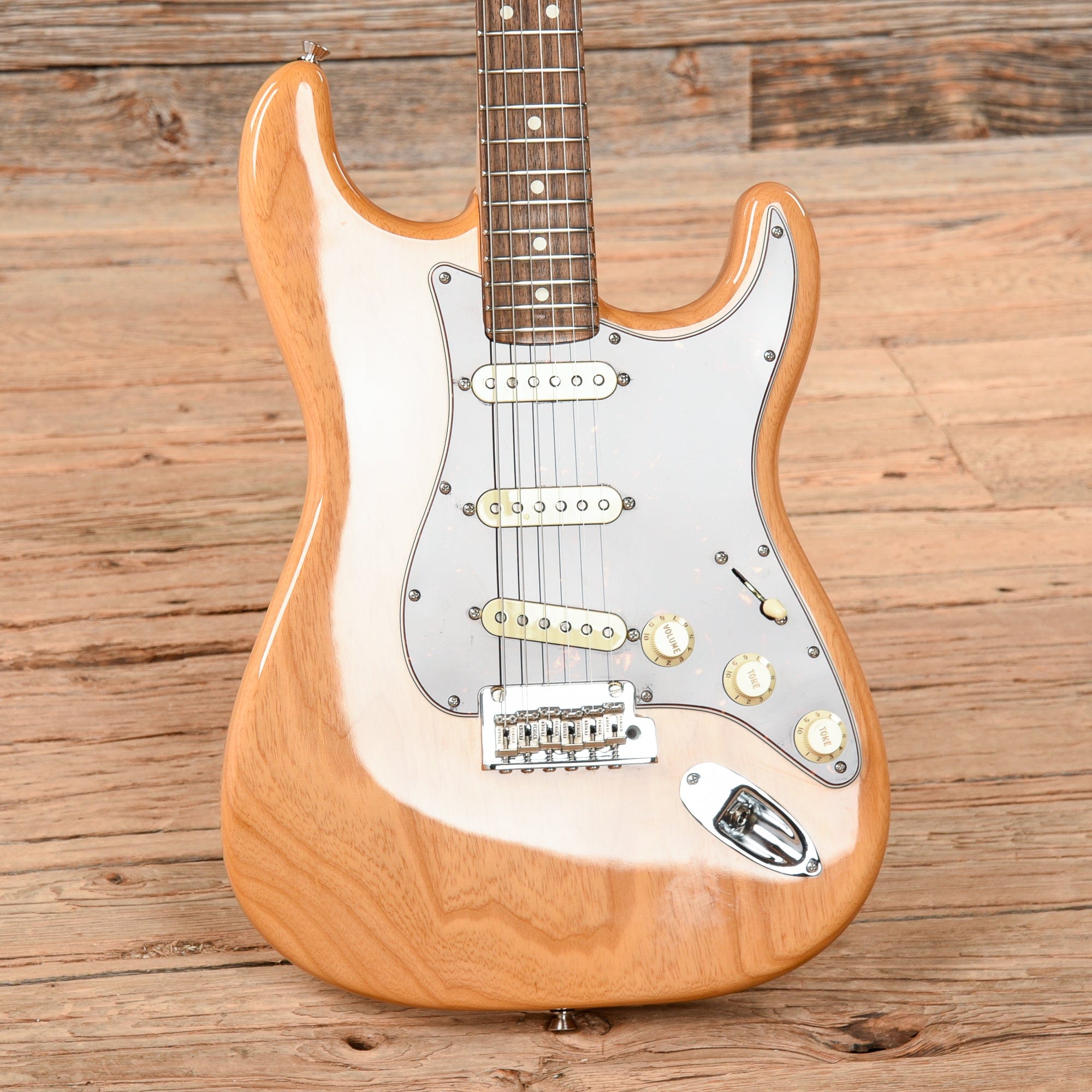 Fender Light Ash American Professional Stratocaster Aged Natural 2019 ...