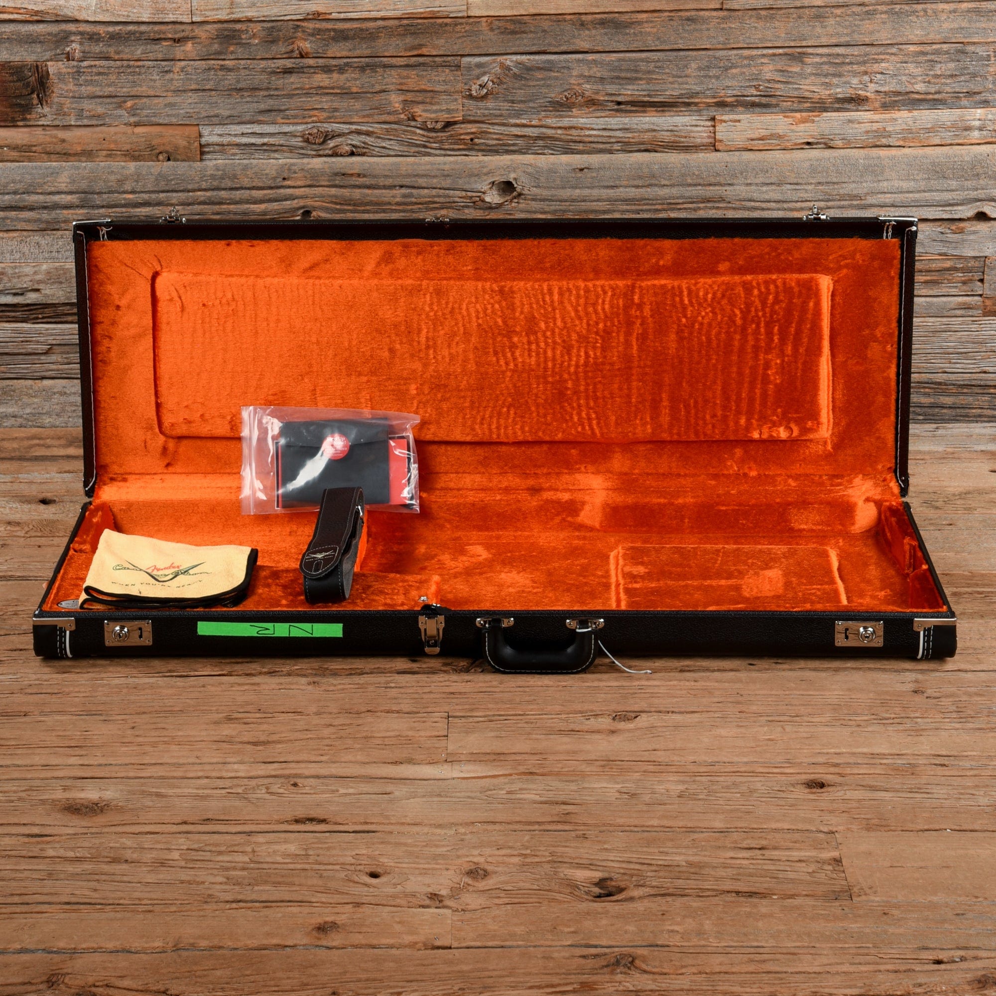 Fender Limited Edition George Harrison Signature Rosewood Telecaster R ...