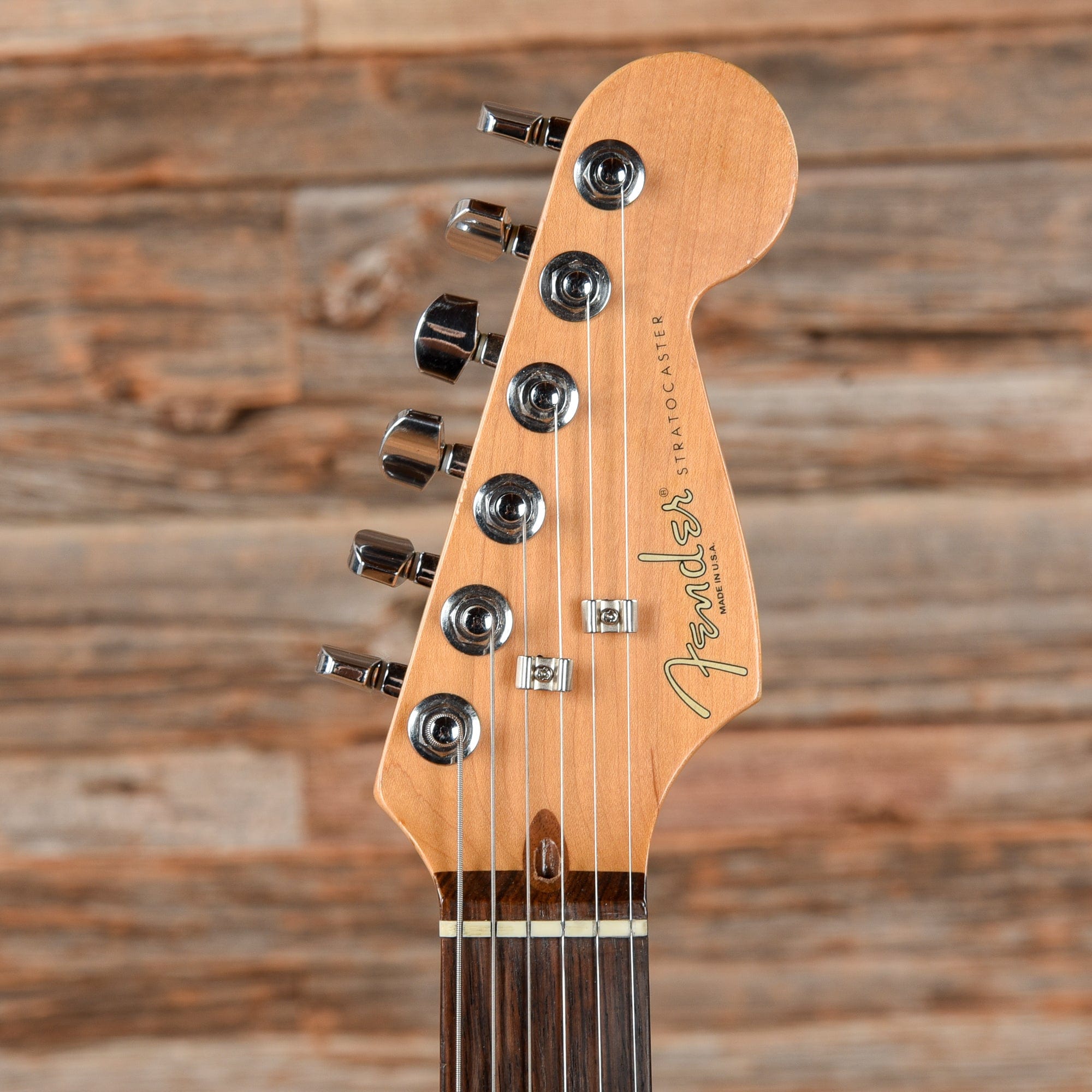 Fender Lone Star Stratocaster Red 1997 – Chicago Music Exchange